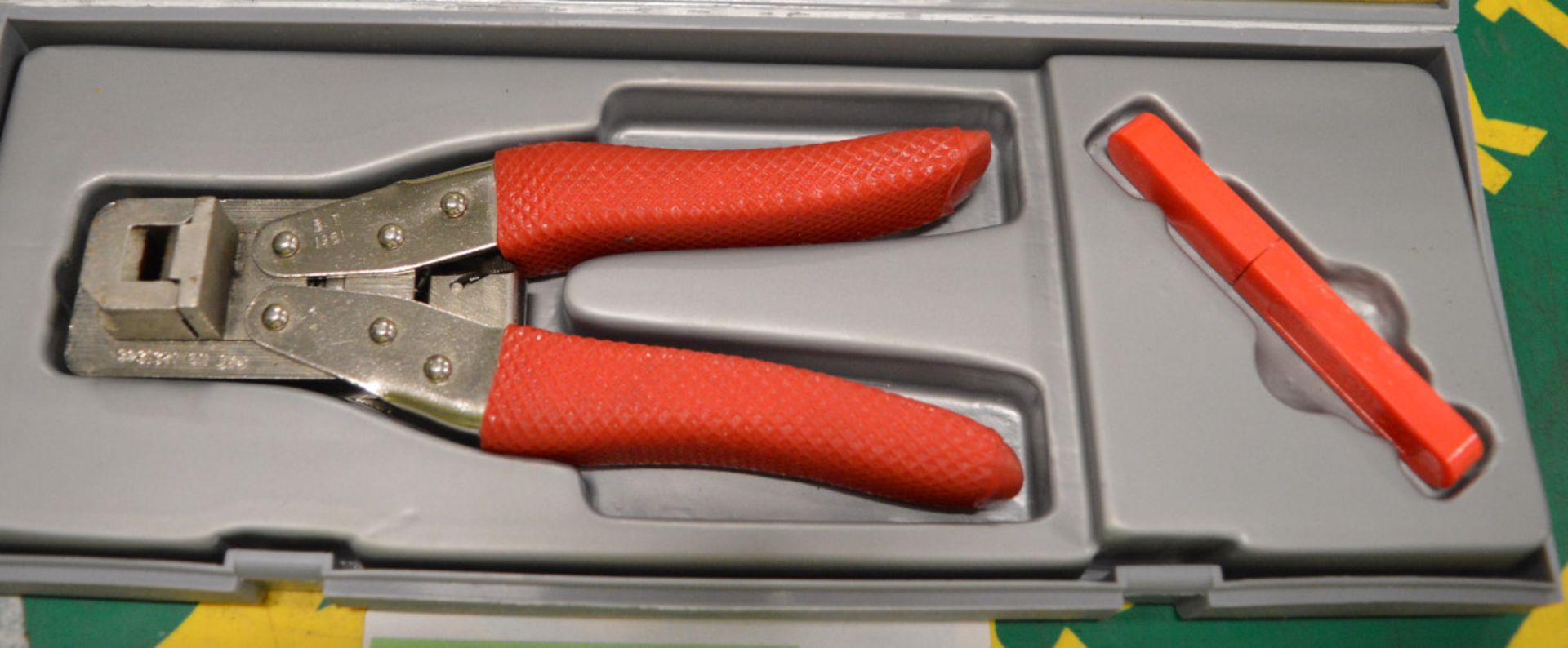 DMC Crimping Tool DMC-USA CAGE 11851, Crimping Pliers 126264
