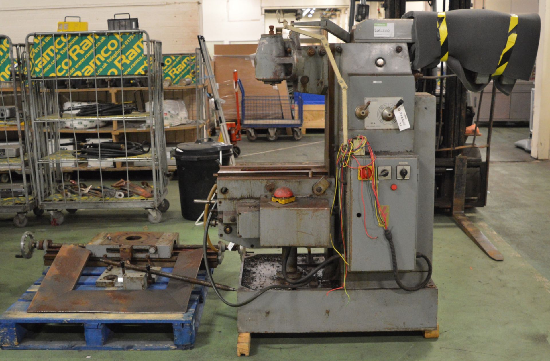 Ajax Milling Machine - For Spares.