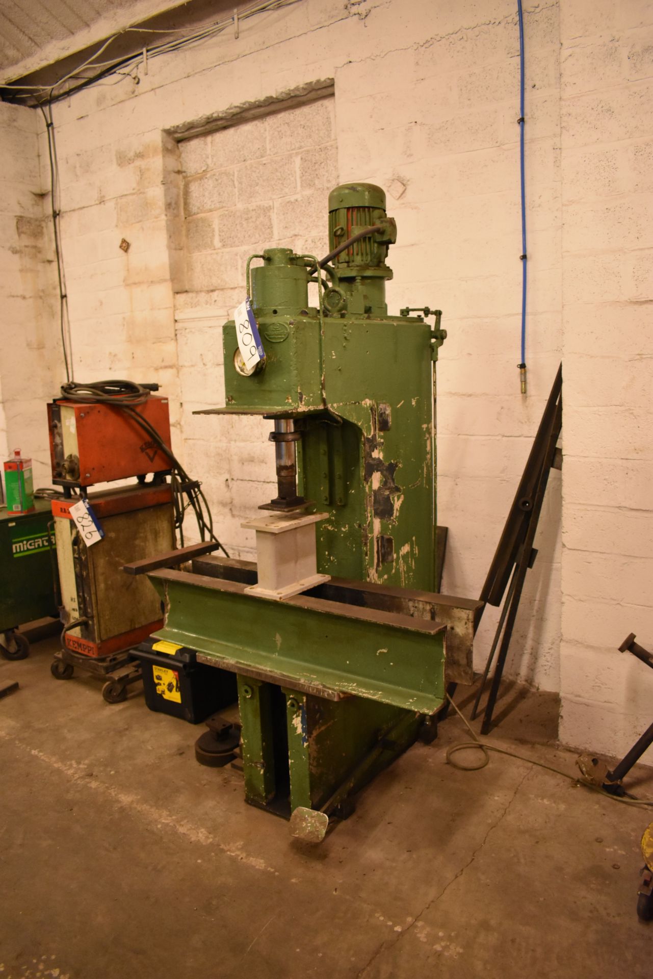 Alfred Herbert 12t Hydraulic Press (415v)
