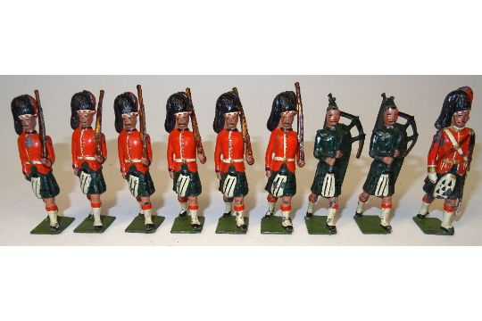 Britains from RARE set 480, Black Watch PARADE SET at the slope with ...