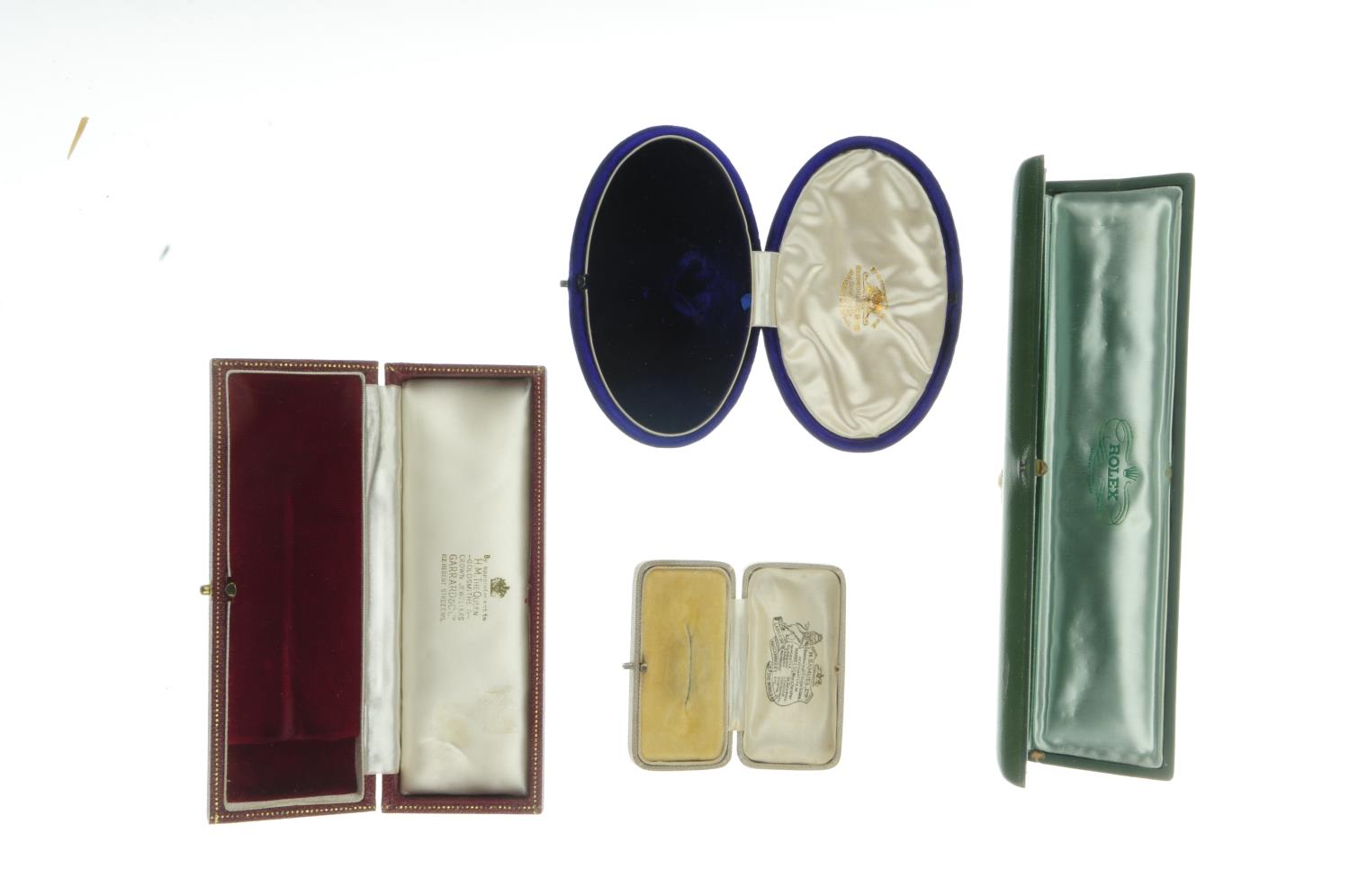 Thirty-two antique jewellery boxes. To include a H. Samuel brooch box ...
