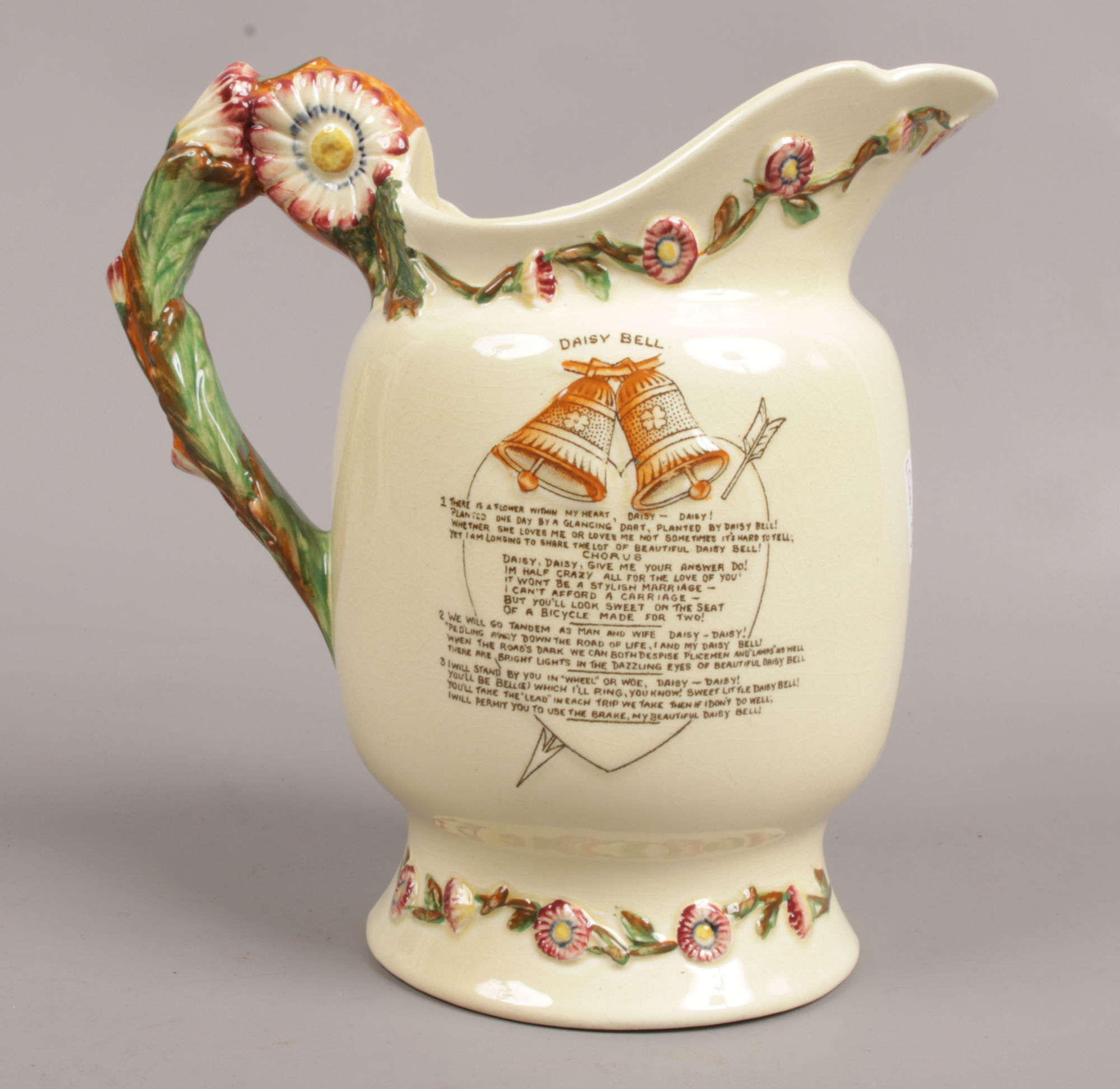 A Crown Devon Fielding's pottery daisy bell tankard.Condition report ...