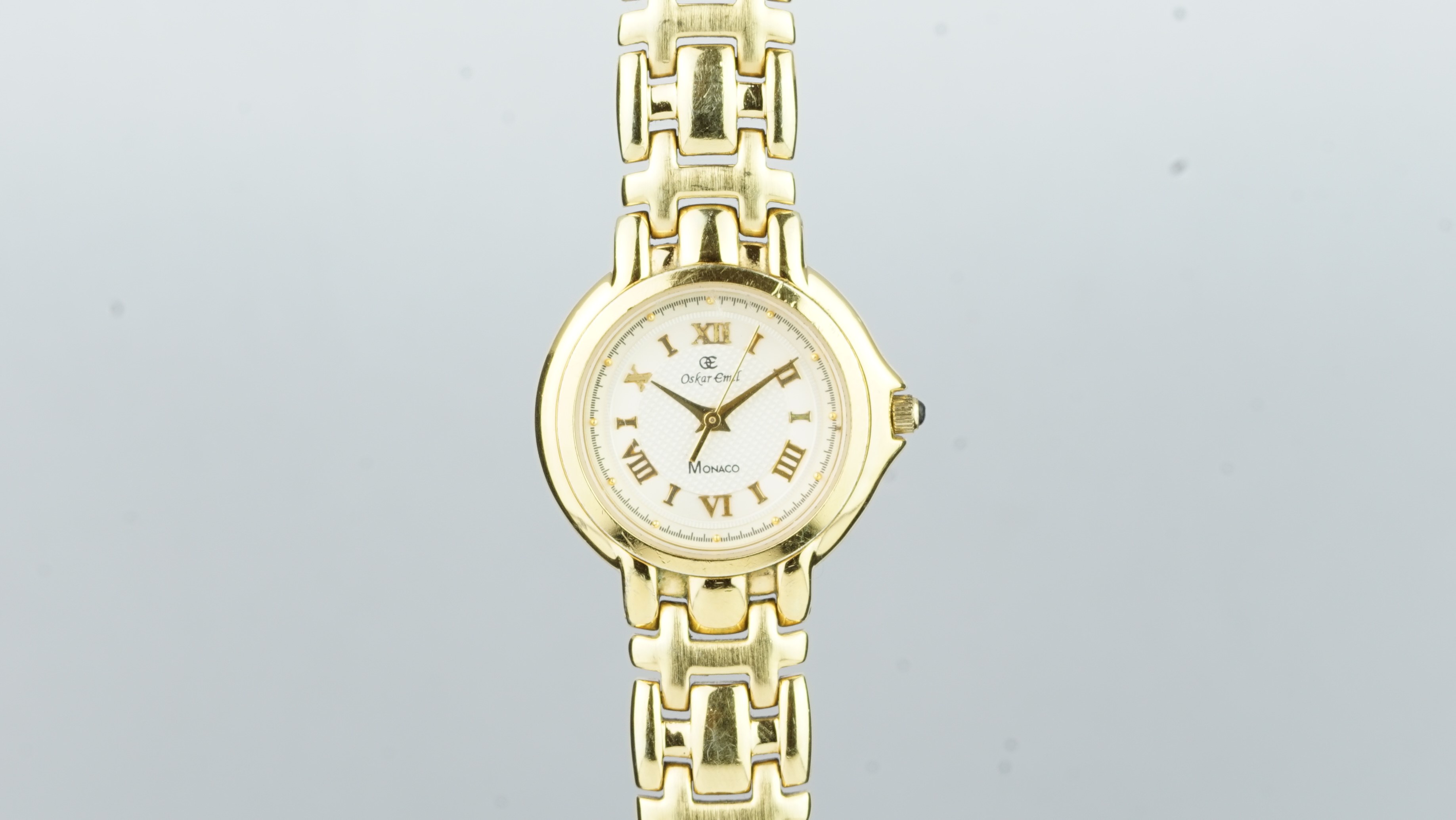 LADIES' TAG HEUER REF. WG1212-K0, white dial, luminous hour markers ...