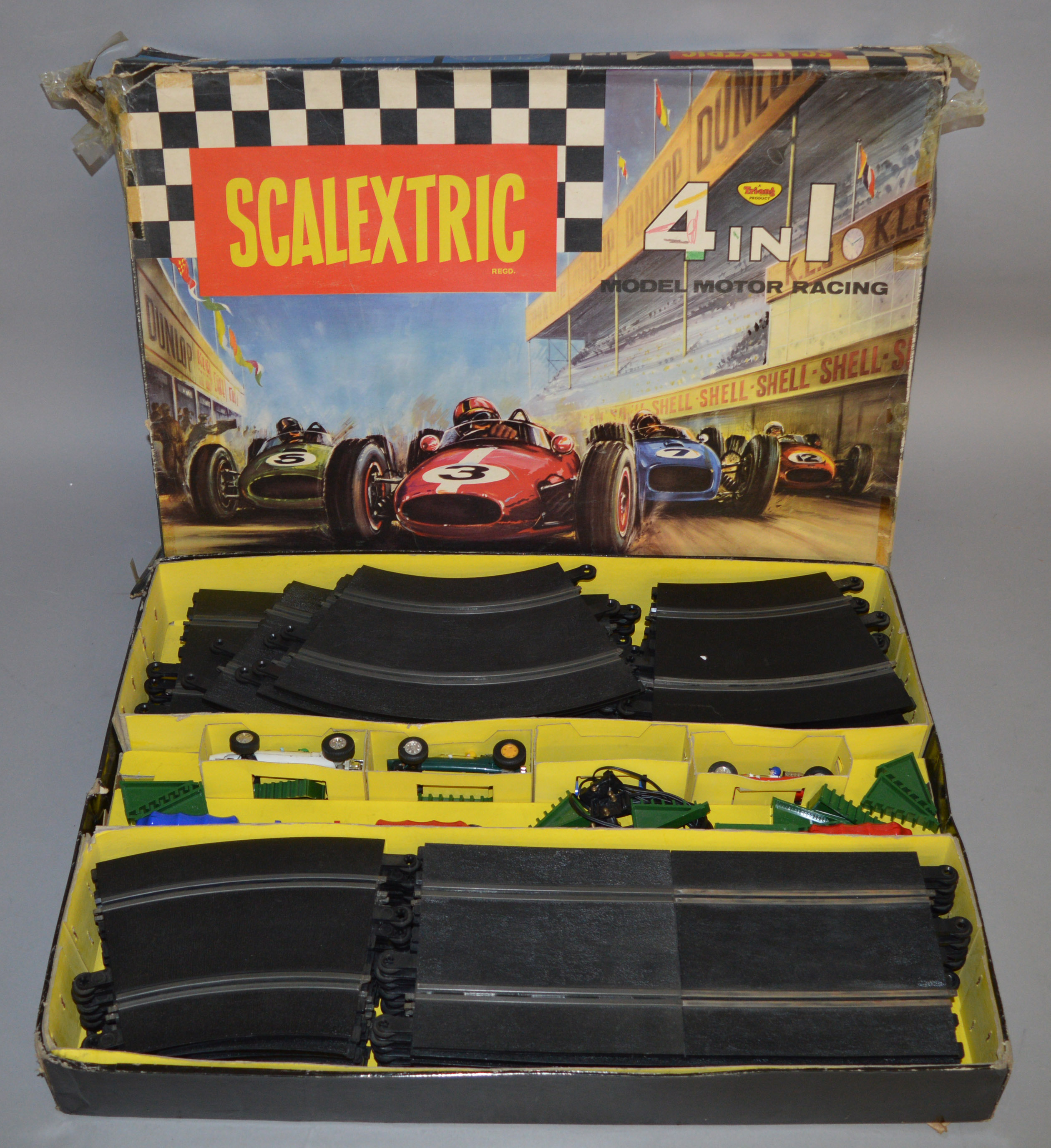 4 boxed vintage Scalextric slot car sets, '12E', '80' and 'YS500 ...