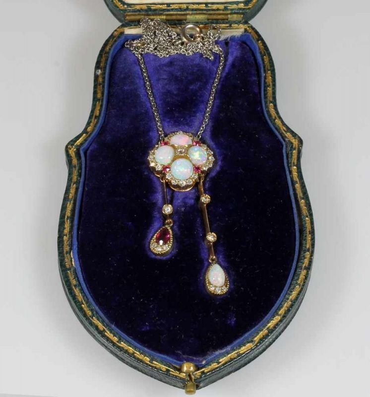 Anhänger, an Kette, England, 2. Hälfte 19. Jh., GG/WG 15 ct., 4 runde ...
