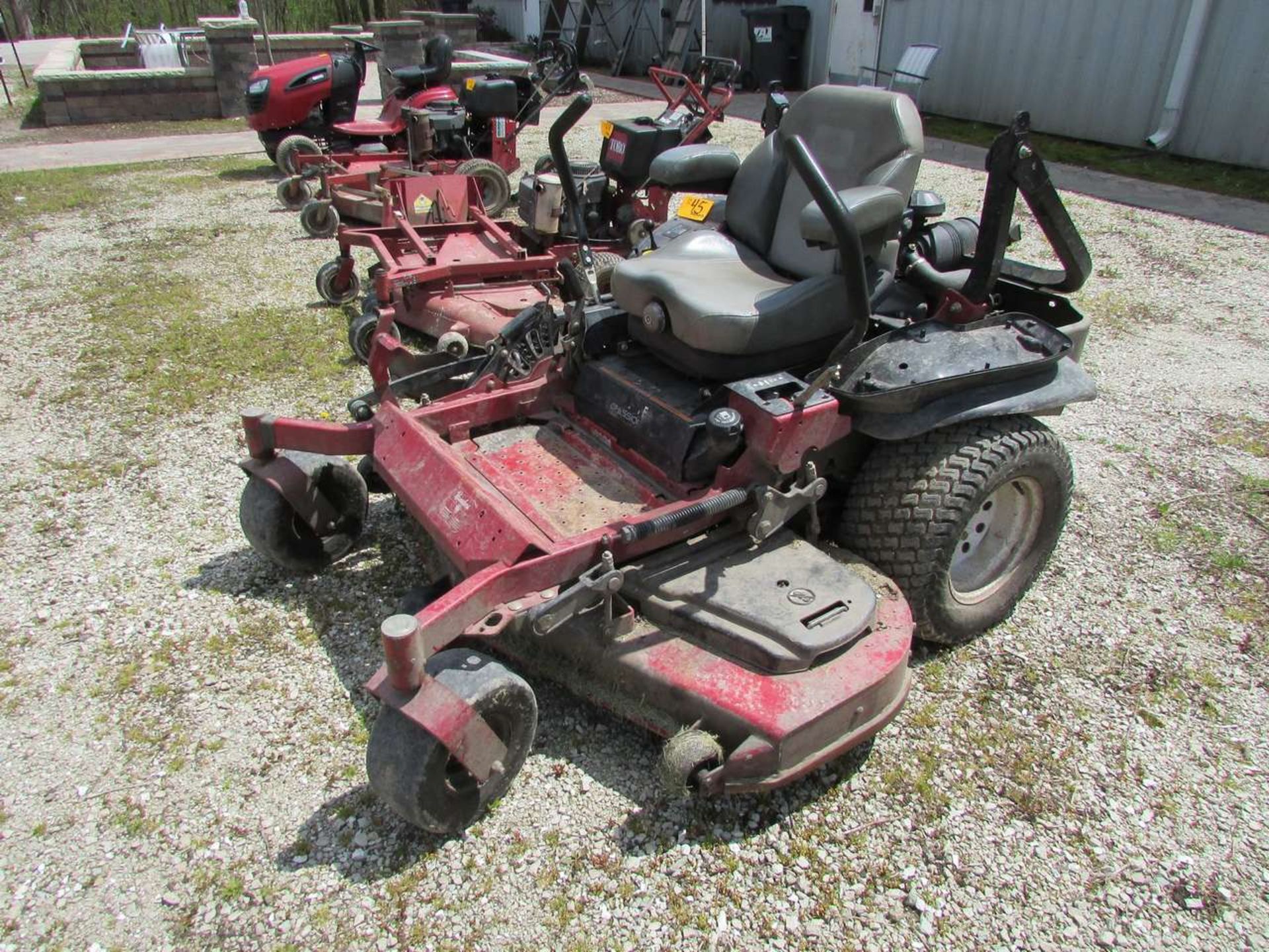 2014 Toro 74925 Z Master Sit-Down Rider Type Commercial Lawn Mower Zero ...