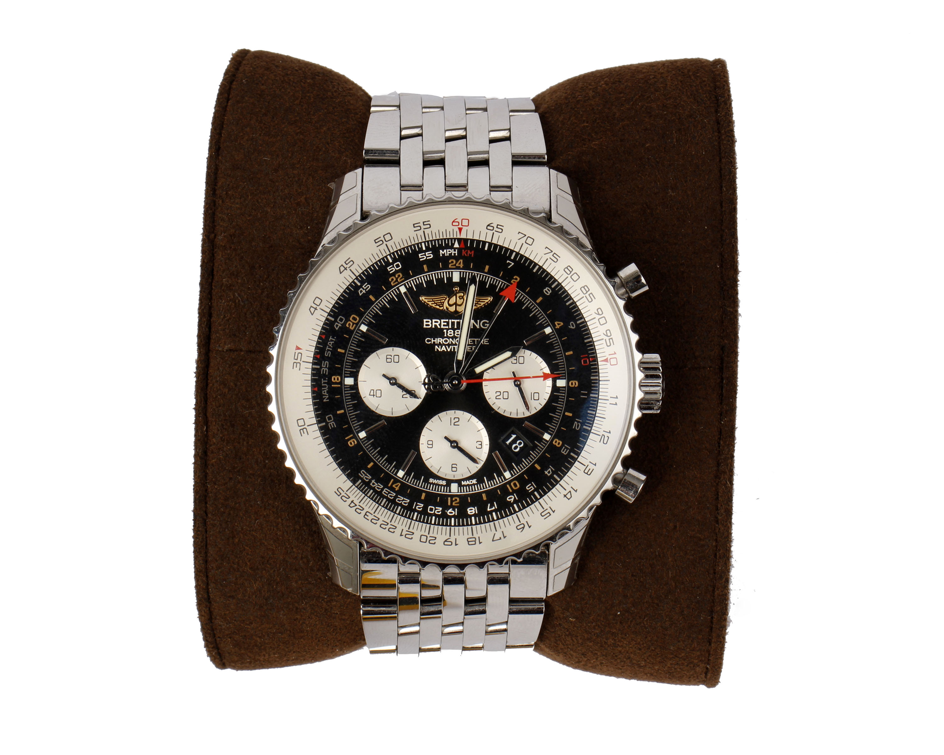 A Breitling Navitimer with silver clasp bracelet, serial number 4020938 ...
