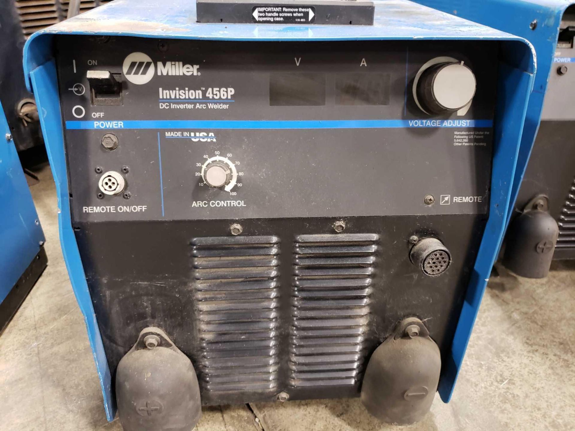 Miller Invision 456P welder model DC Inverter Arc Welder power supply ...