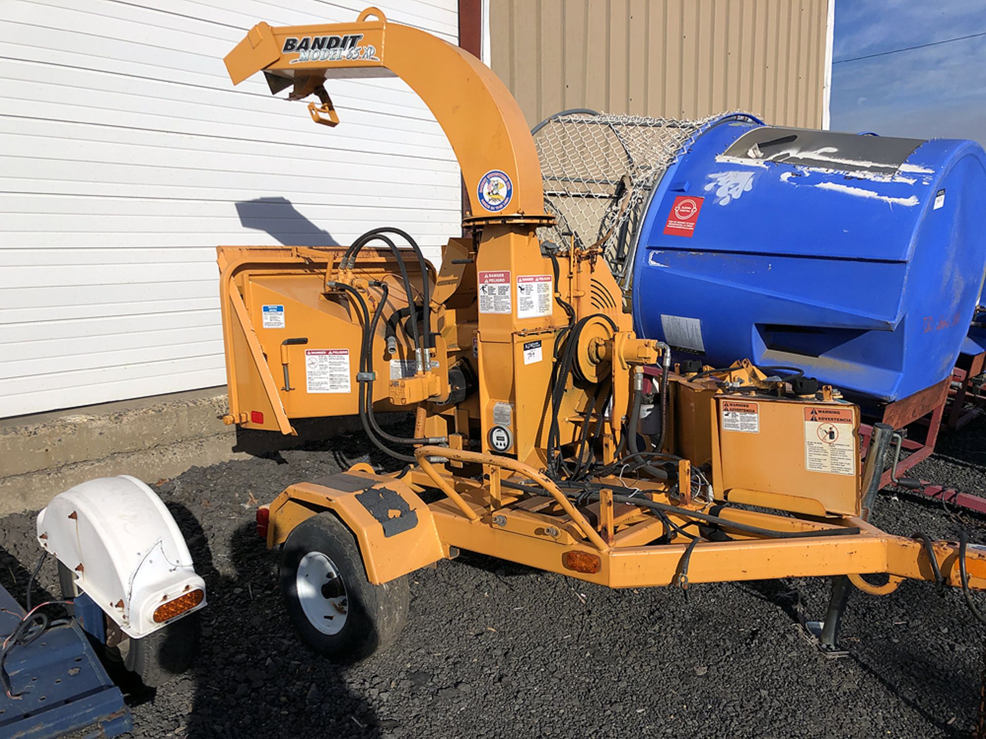 Bandit, Model 65XP, Towable Disc Style Hand-Fed Chipper, 12 inch x 6 ...