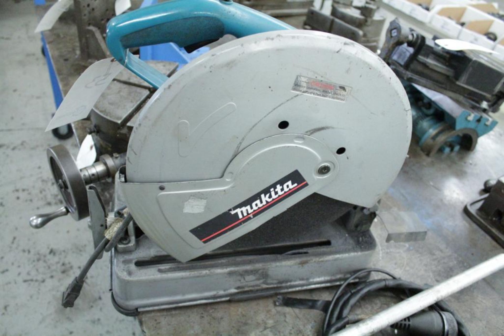 Makita 2414B abrasive cut off saw