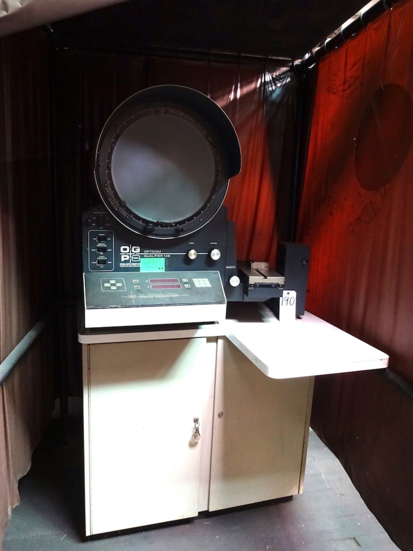 OGP 14 in. Opticom Qualifier Model 14B Optical Comparator