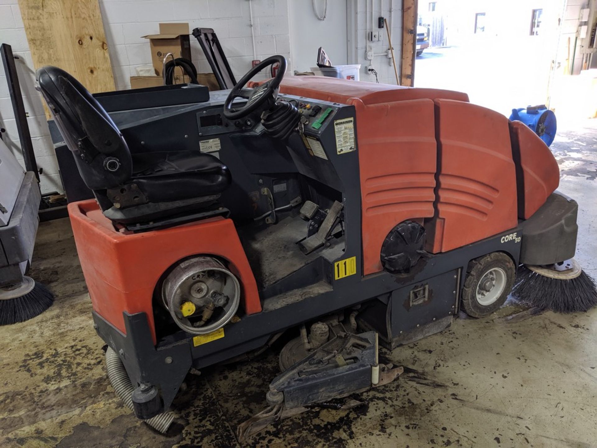 POWERBOSS MODEL 5550 LPG RIDE ON SWEEPER, S/N 16882077, 1043 HOURS ...