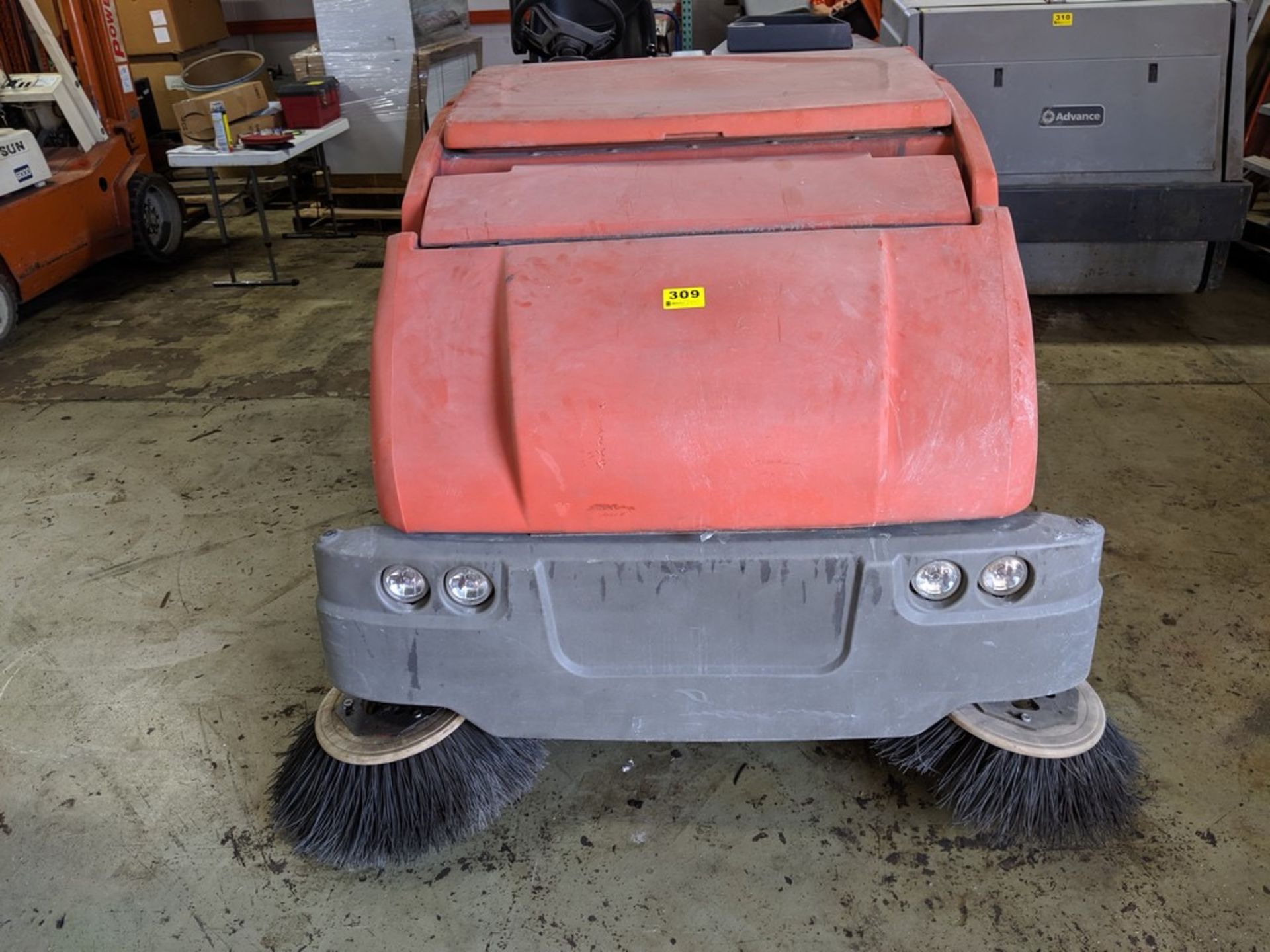 POWERBOSS MODEL 5550 LPG RIDE ON SWEEPER, S/N 16882077, 1043 HOURS ...