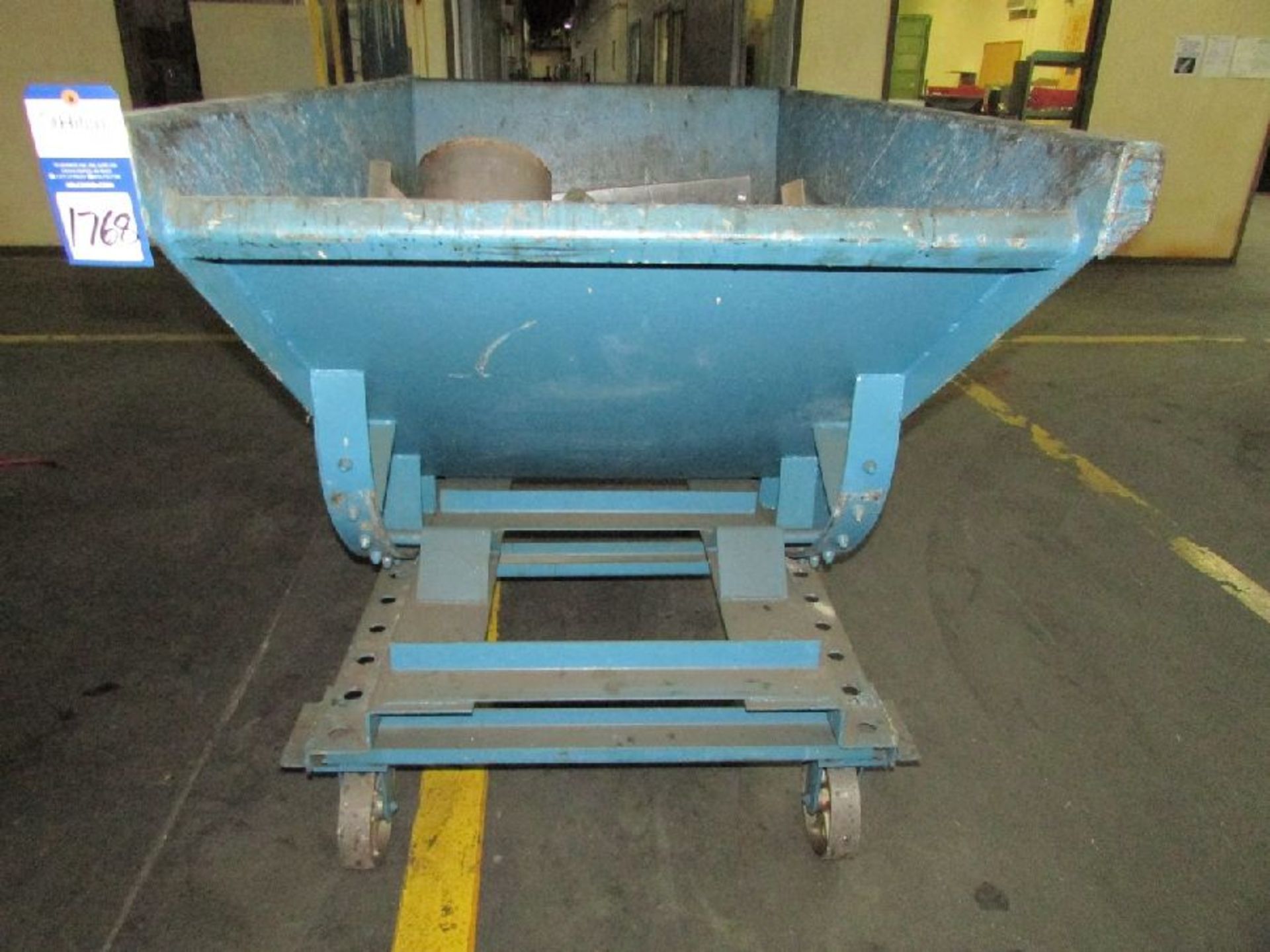 McCullough Rolling Self-Dumping Hopper, 36"x60"x32" (Late Pick-up)