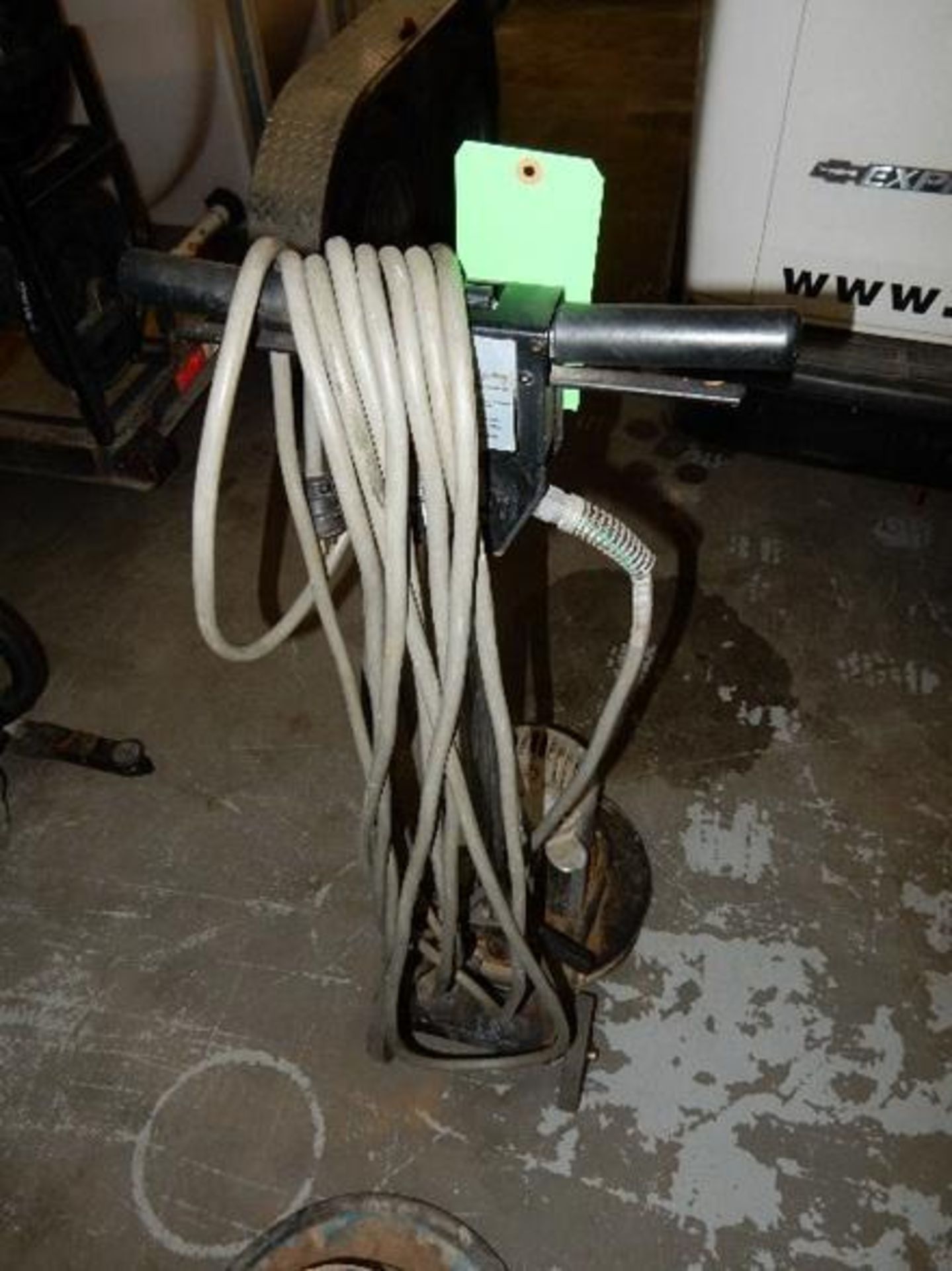 Task Pro 17" Floor Scrubber Machine
