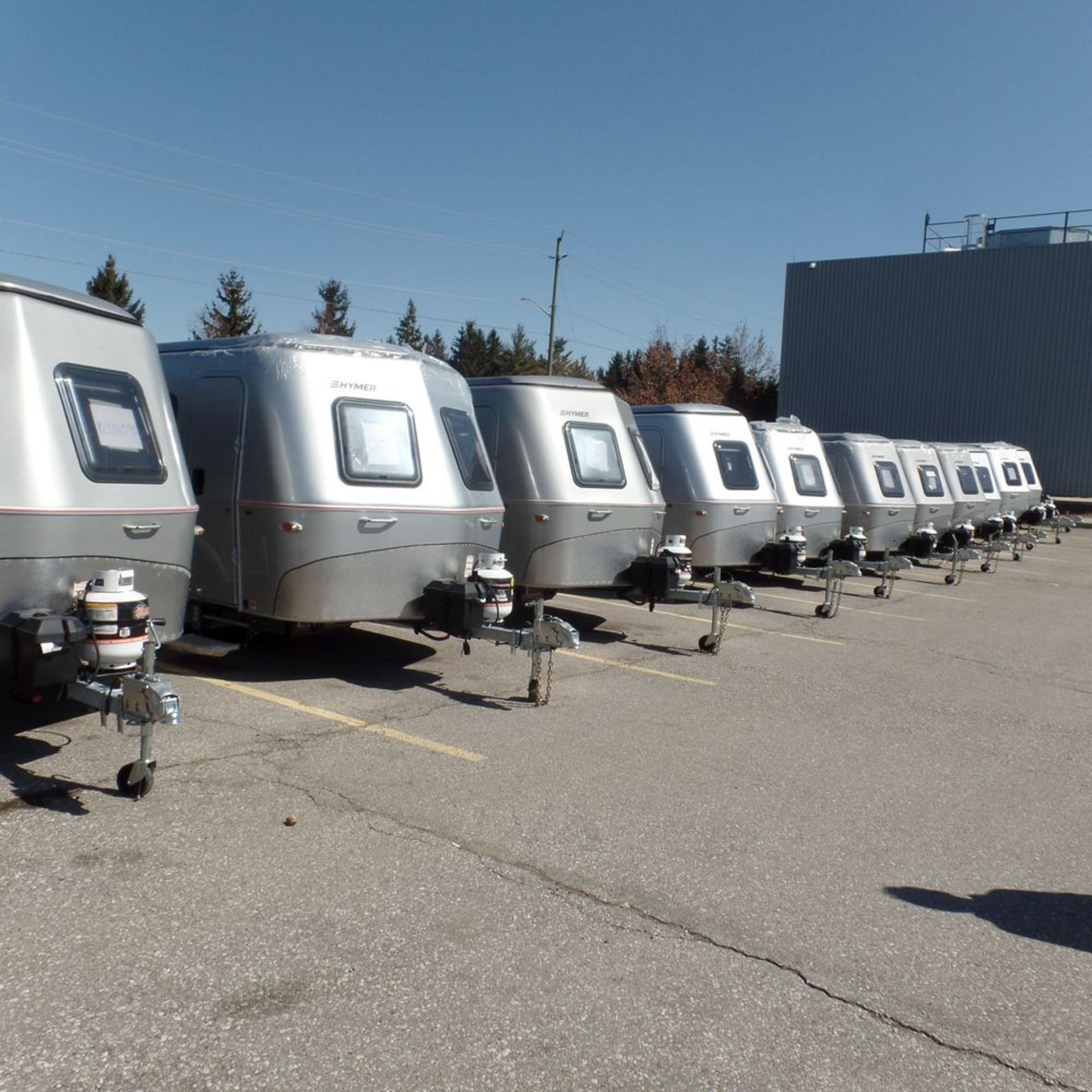 { Choice of lots: 330 } Hymer Touring GT Travel Trailers, 18’ – 5” Long ...