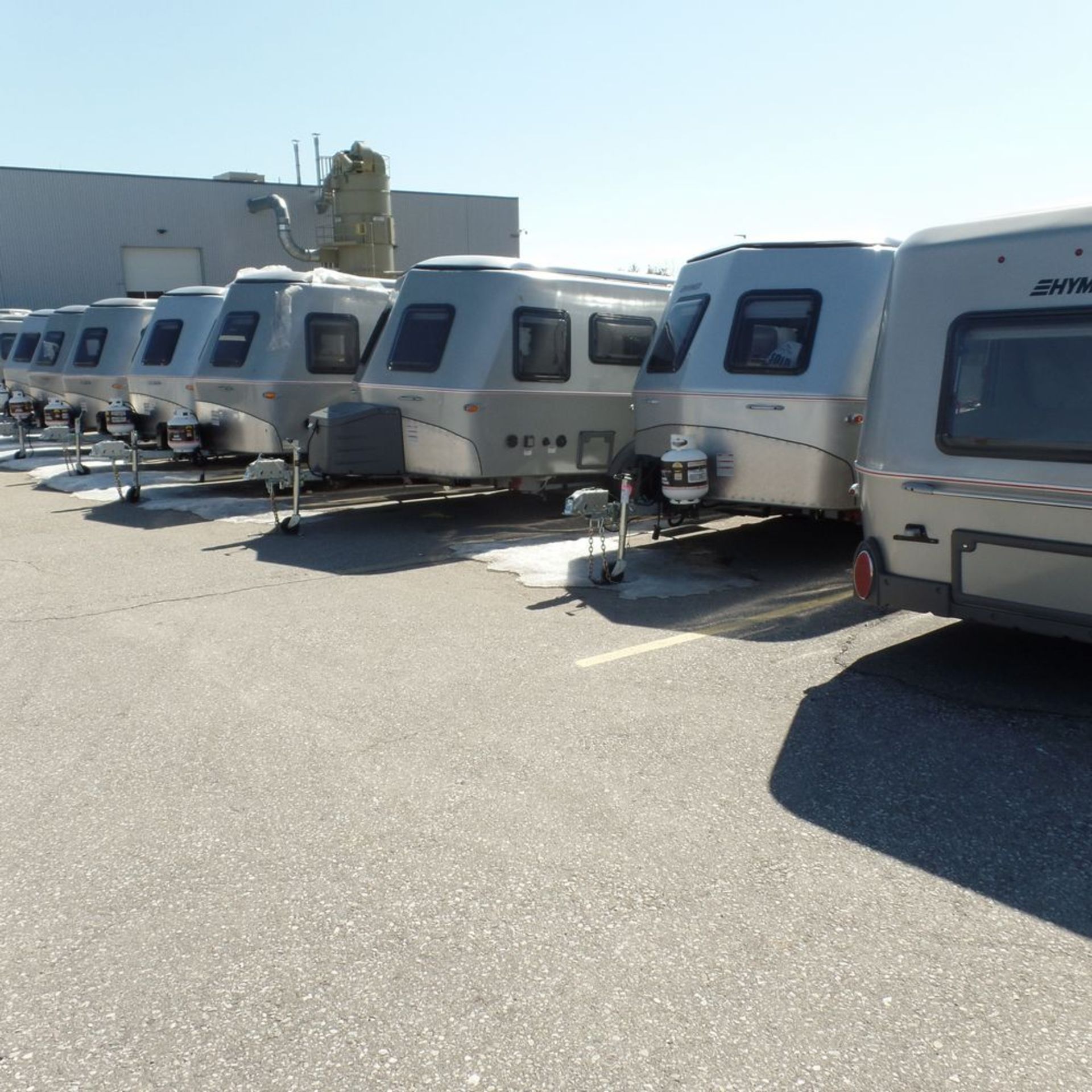 { Choice of lots: 330 } Hymer Touring GT Travel Trailers, 18’ – 5” Long ...