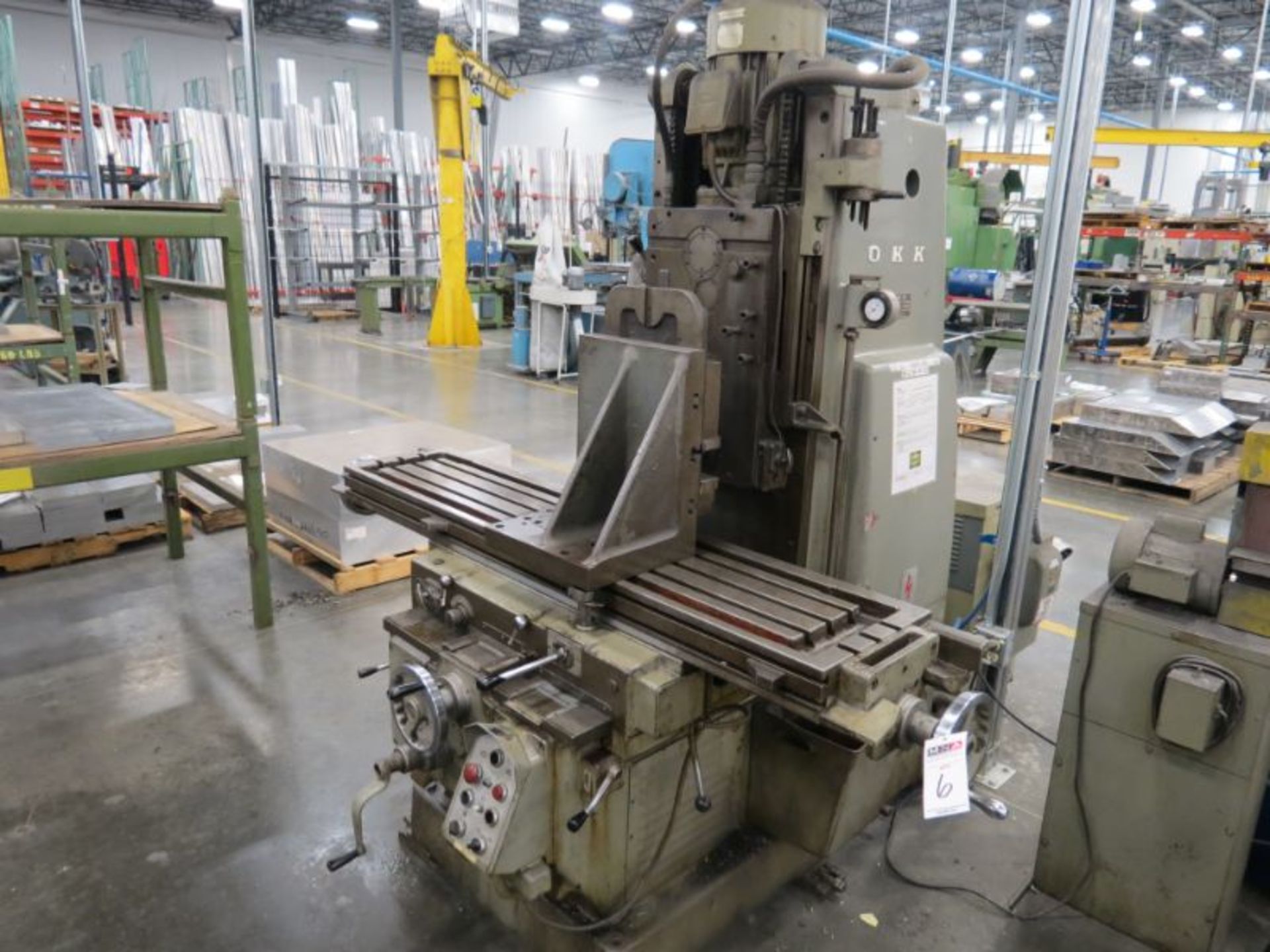 OKK MH-3P Horizontal Mill, 14'' x 65'' Table s/n 493-118