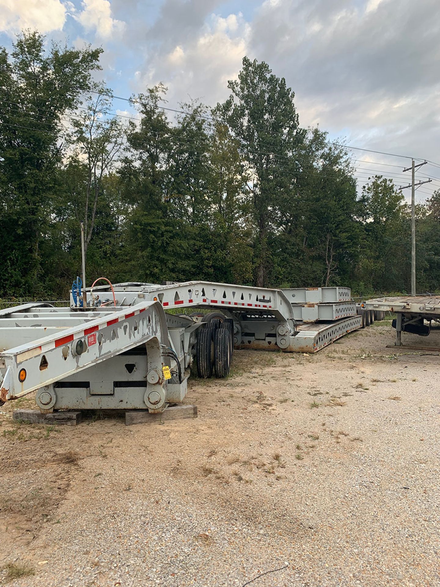 2000 TRAIL KING 13-AXLE (3+3+3) LOWBOY TRAILER, MODEL TK160MDG-733, 80 ...