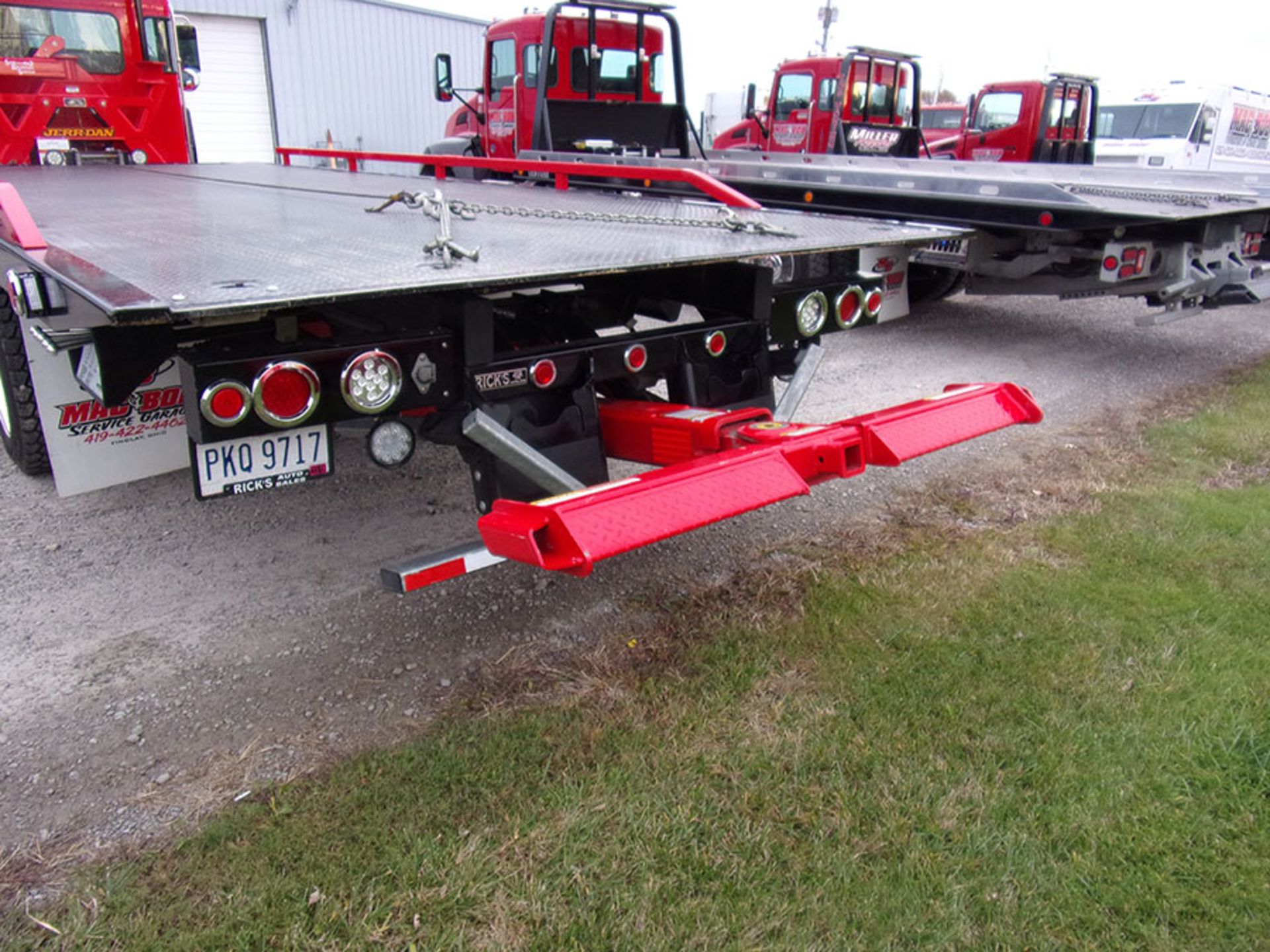 2020 Jerr-Dan 12,000-lb. Steel Rollback Body w/21’-6” Bed & Jerr-Dan ...