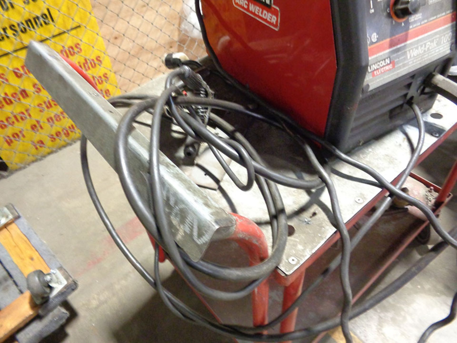 LINCOLN ELECTRIC WELD-PAK 100 ARC WELDING POWER SOURCE AND WIRE FEEDER ...