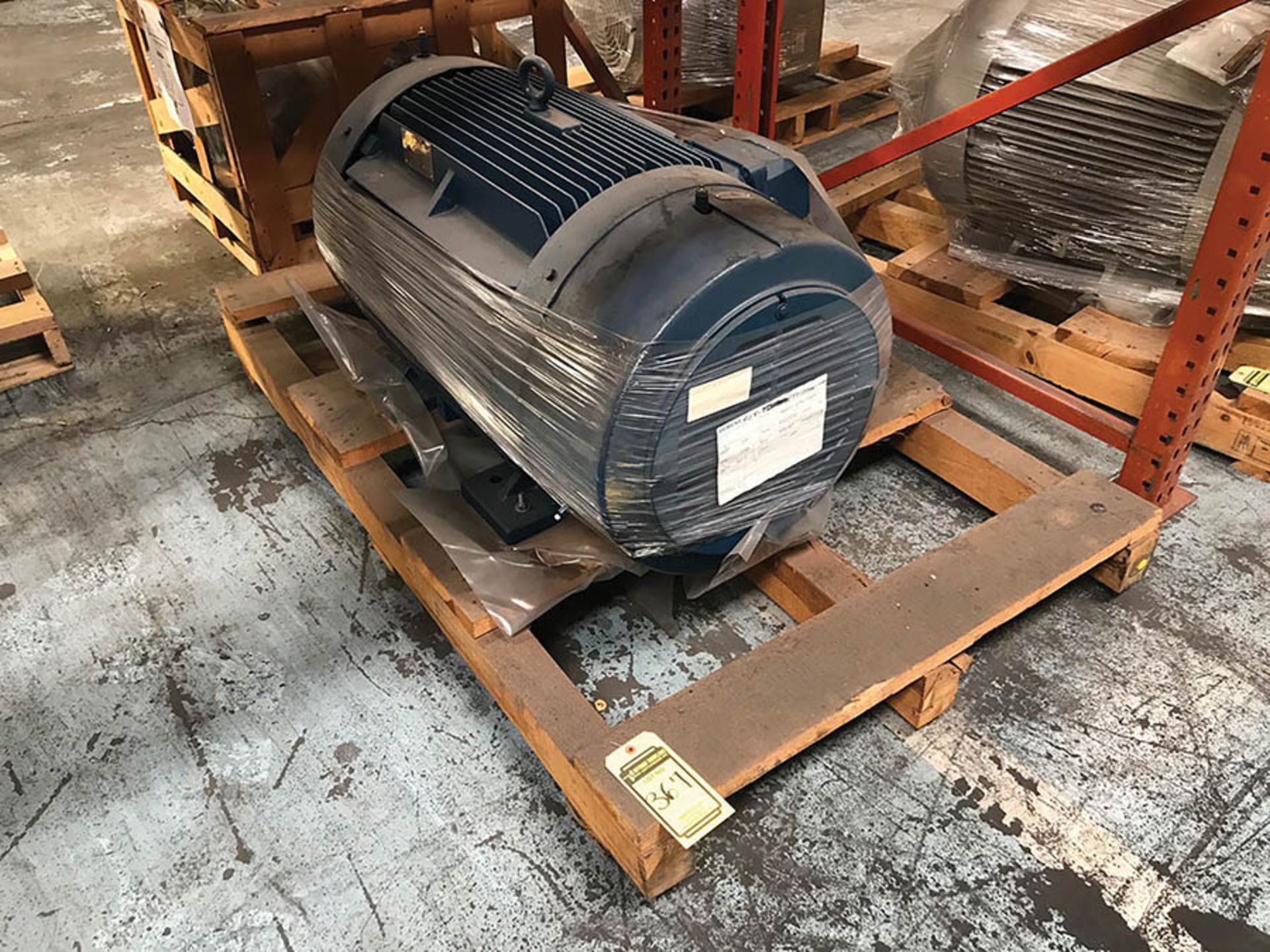 SIEMENS 200 HP MOTOR, MODEL RGZZESD, 1785 RPM, 447T FRAME, 460V, 3PH, (NEW)
