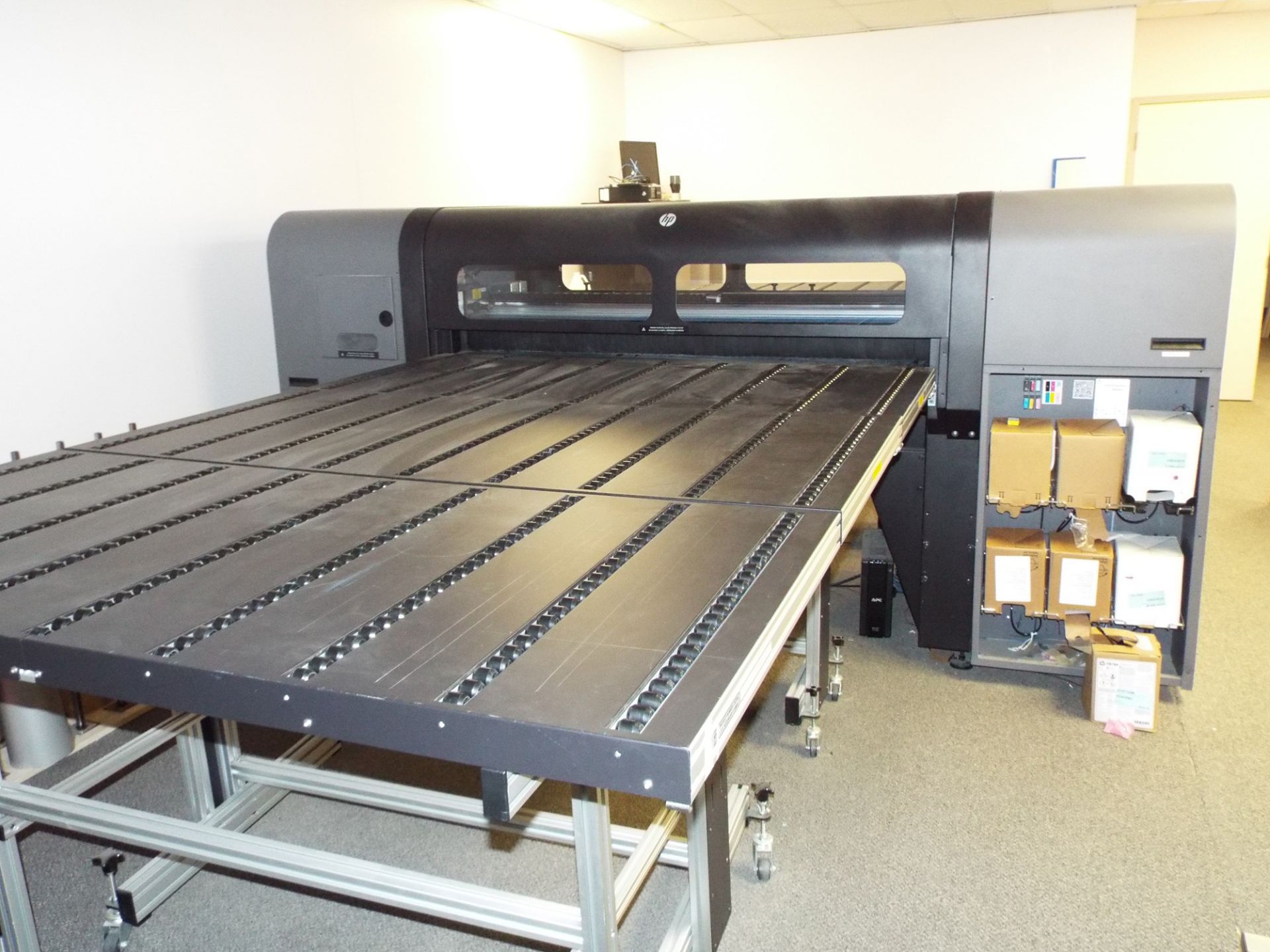 HP (2017) SCITEX FB550/750 64" INDUSTRIAL FLATBED UV PRINTER WITH 2.5 ...