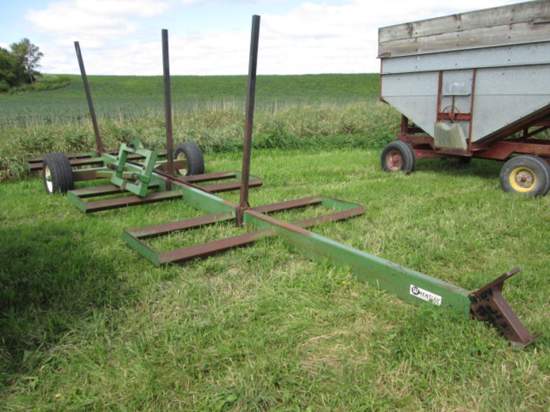 WHEATLEY 6 BALE HAY TRAILER, 3PT. SPEAR