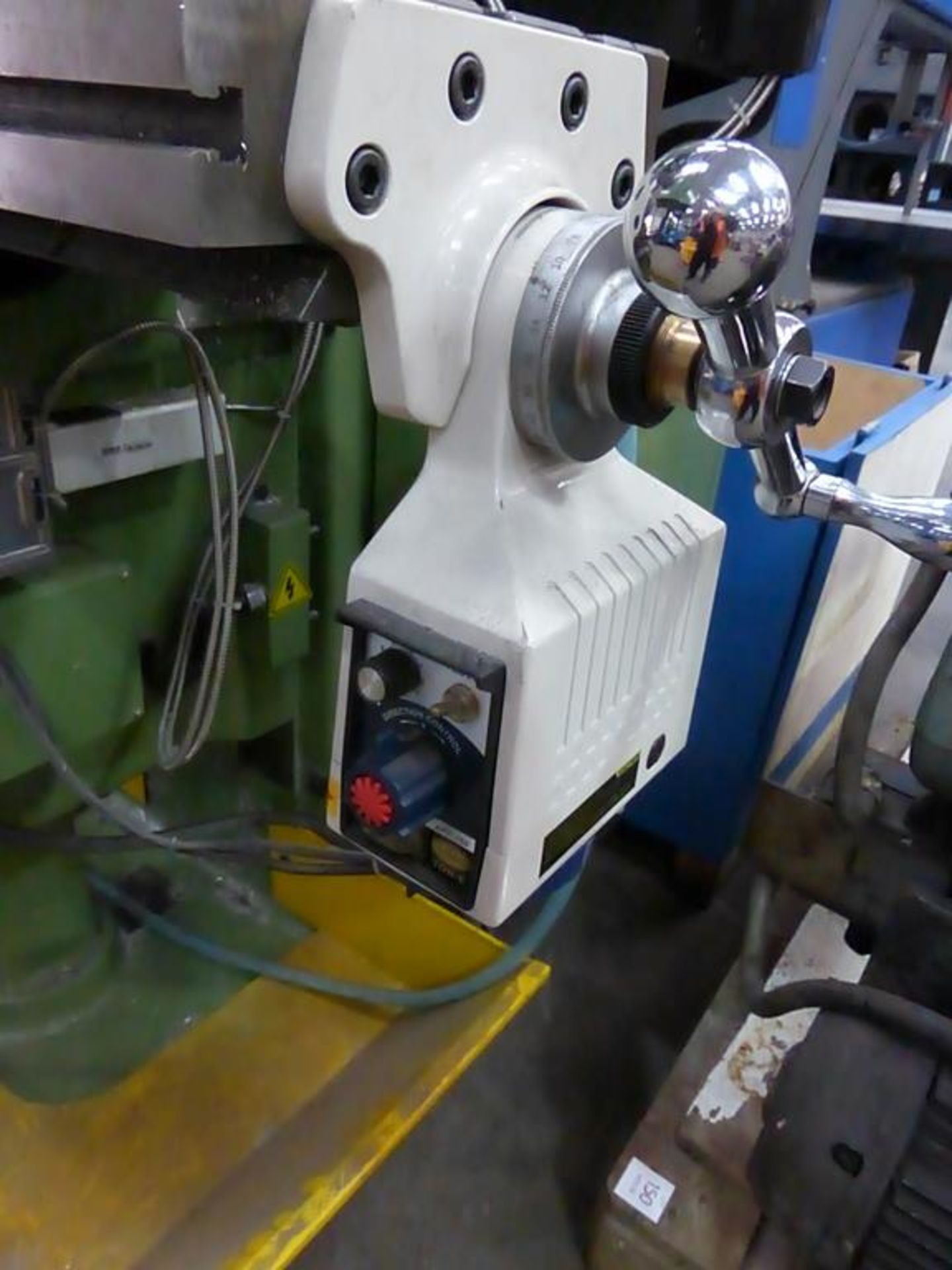 A Warco WM40 Turret Milling Machine S/N 1602066 YOM 02.20.16 Net Weight ...