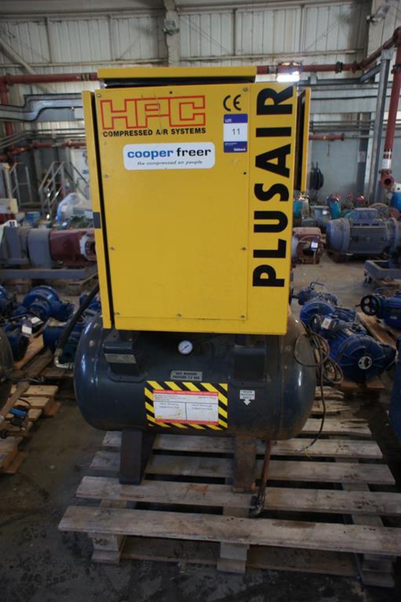 HPC Plusair/SM11 Receiver mounted packaged air compressor 7.5 Bar B/N 1 ...