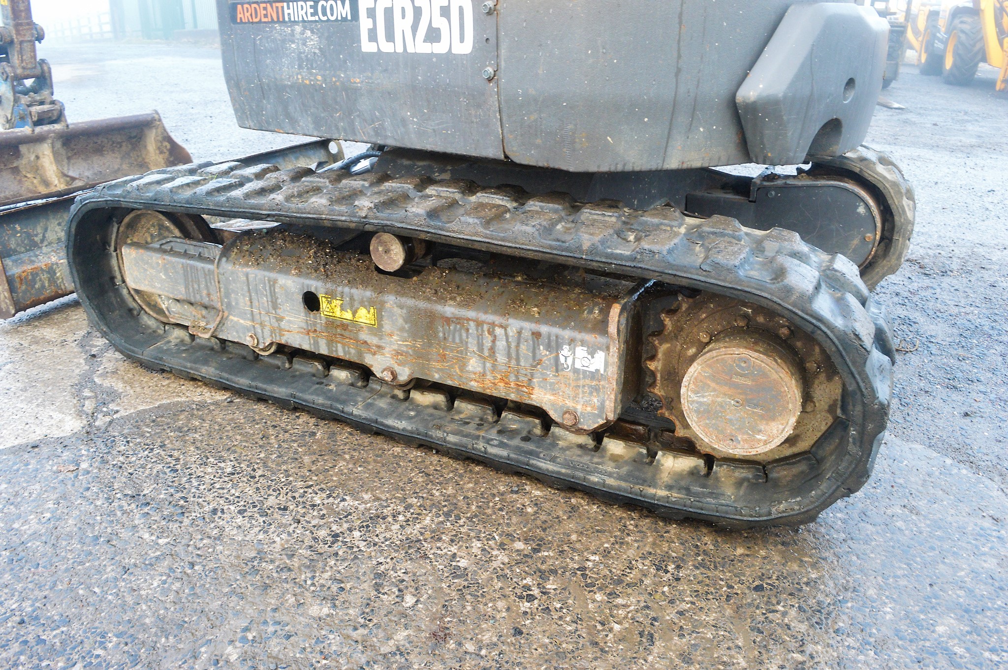 Volvo ECR 250 2.8 tonne rubber tracked mini excavator Year: 2016 S/N ...
