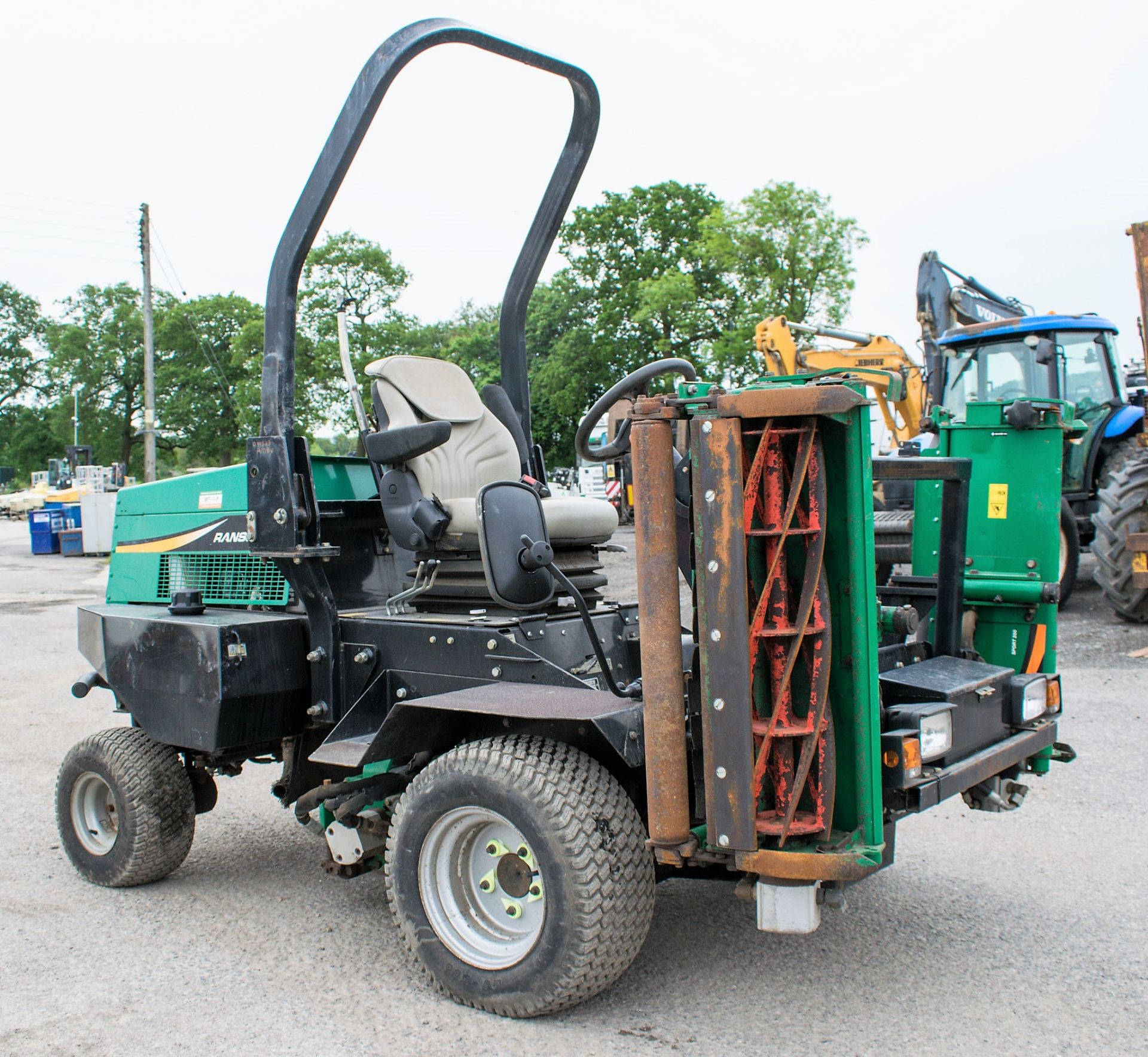 Ransomes Highway 4WD 3 gang diesel driven mower S/N: CU000887 Recorded ...