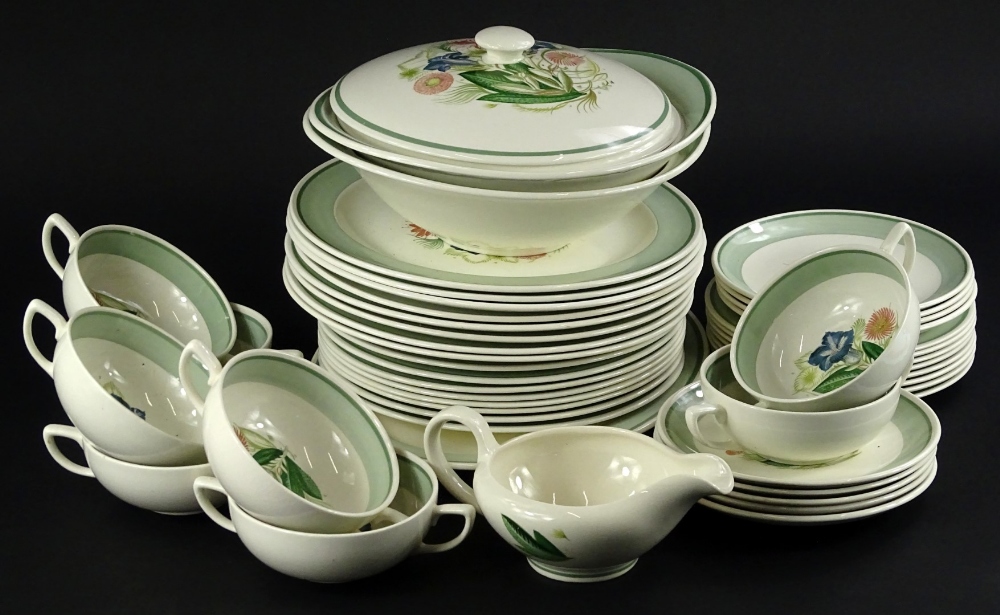 A Crown Works Susie Cooper pattern part dinner service, to include two ...