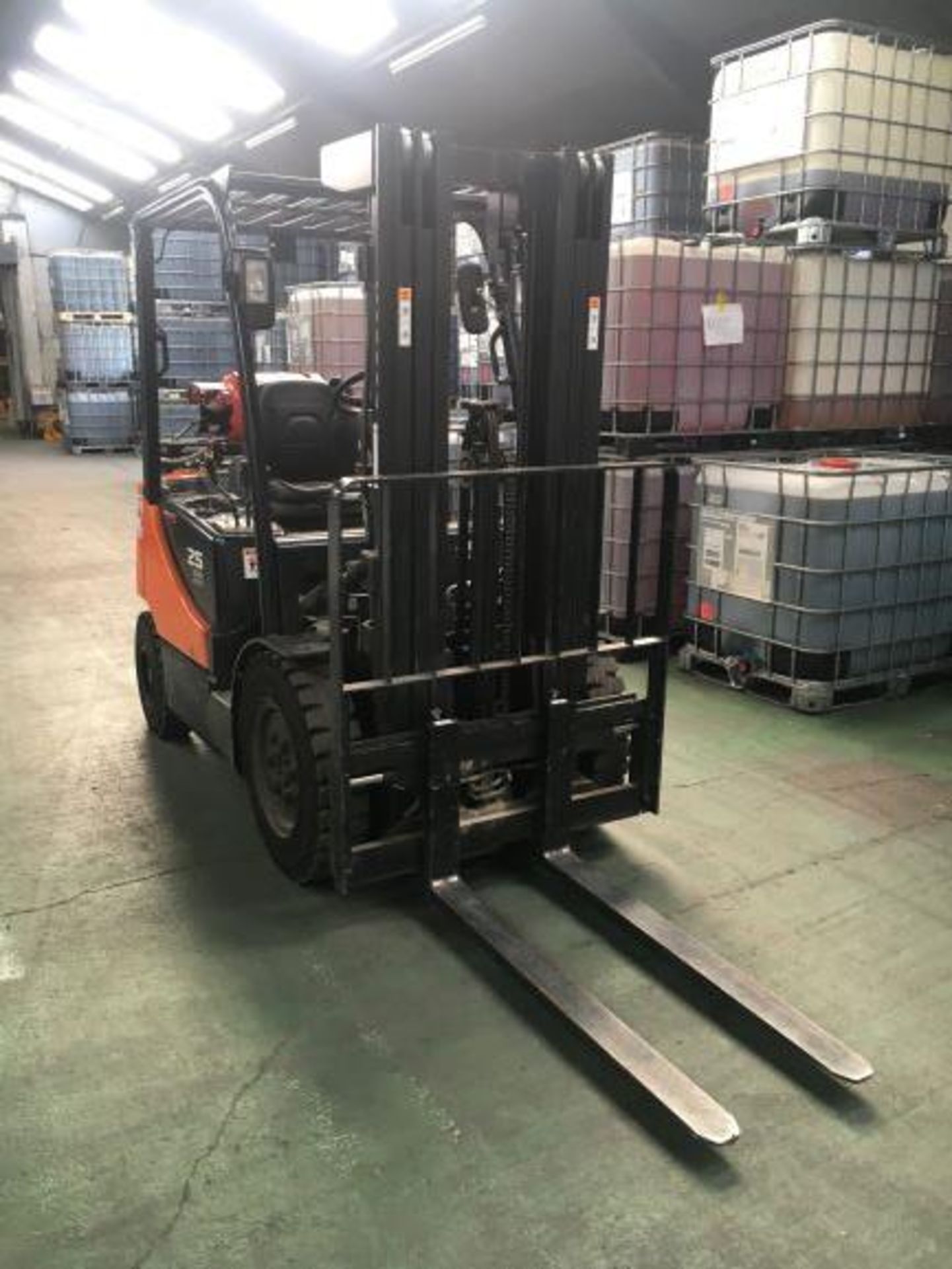 Doosan Pro 5-25 (model G25E.5) LPG ride-on counterbalance forklift2.5 ...