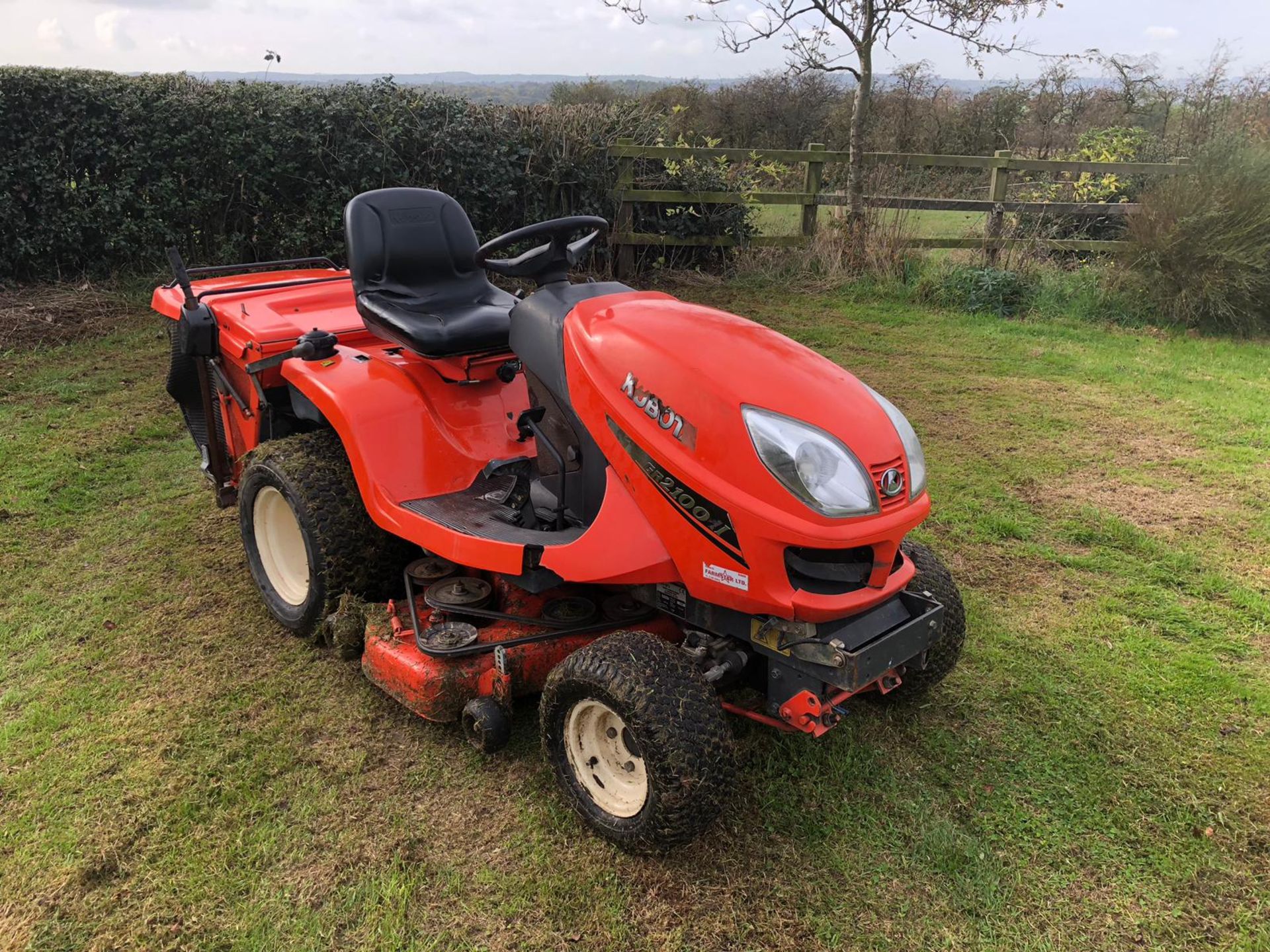DS - KUBOTA GR2100 DIESEL RIDE ON LAWN MOWER *PLUS VAT* REAR GRASS ...