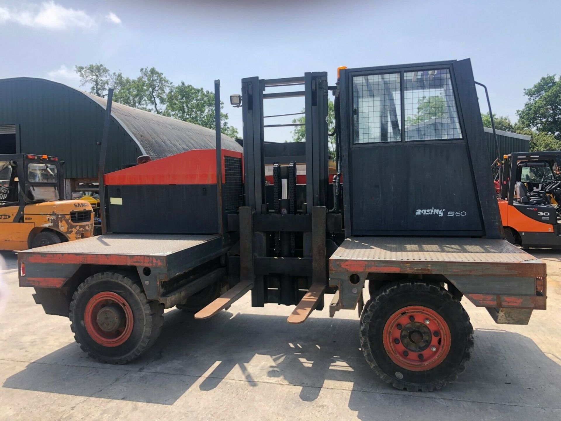 MA - LINDE S60 SIDE LOADER FORKLIFT. 6 TON LIFT, FREE LIFT, YEAR 2000 ...