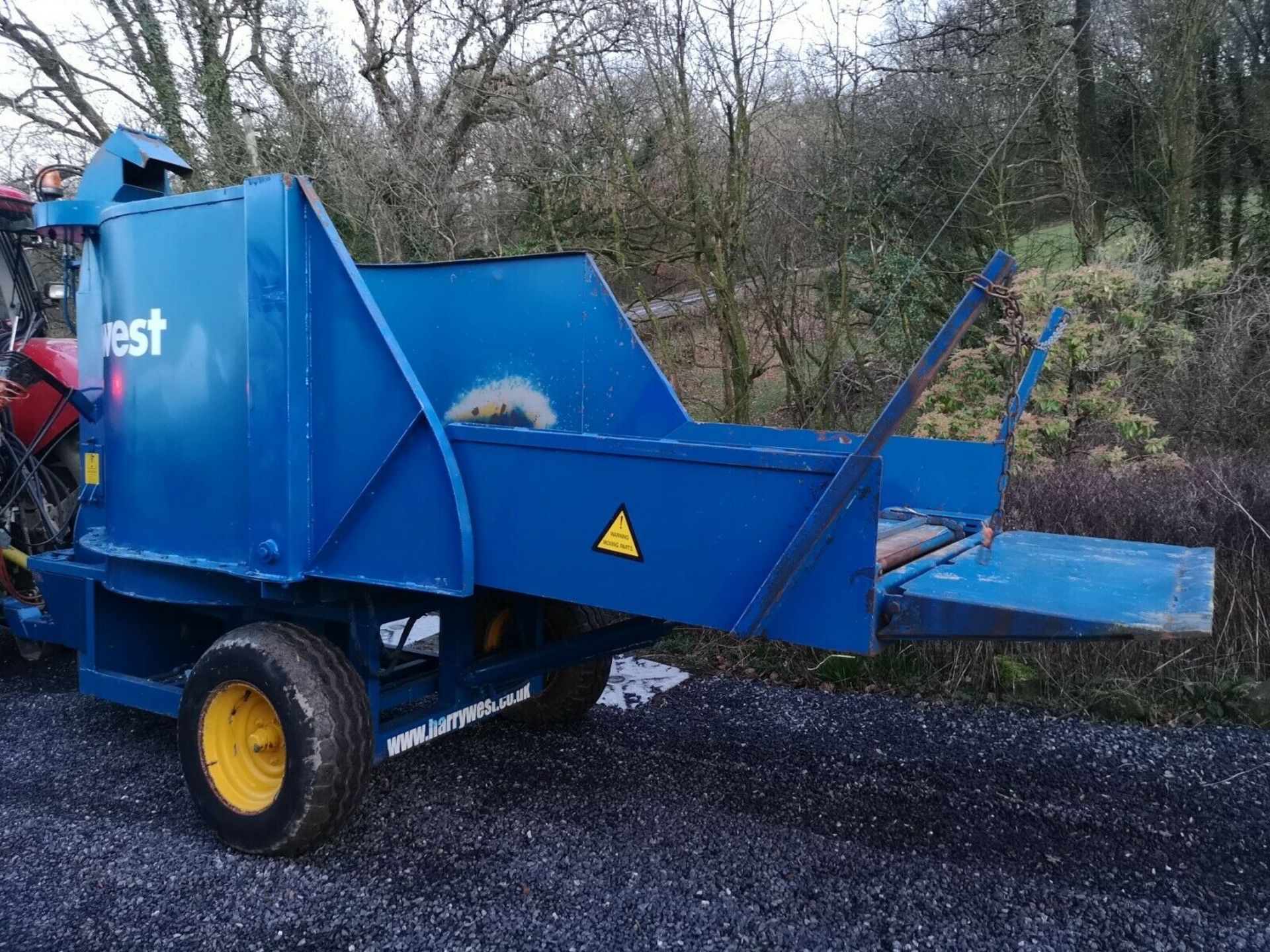 West Straw Chopper, Swivel chute, up down and rotating and new knives ...