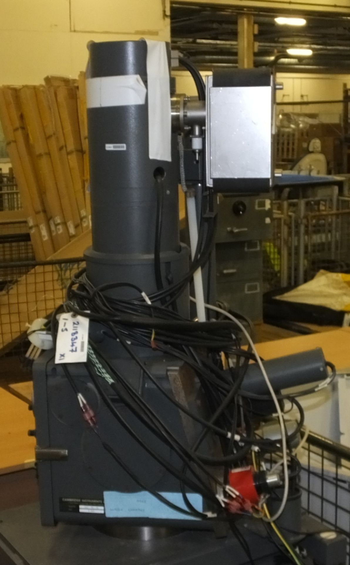 Cambridge Instruments S360 Scanning Electron Microscope