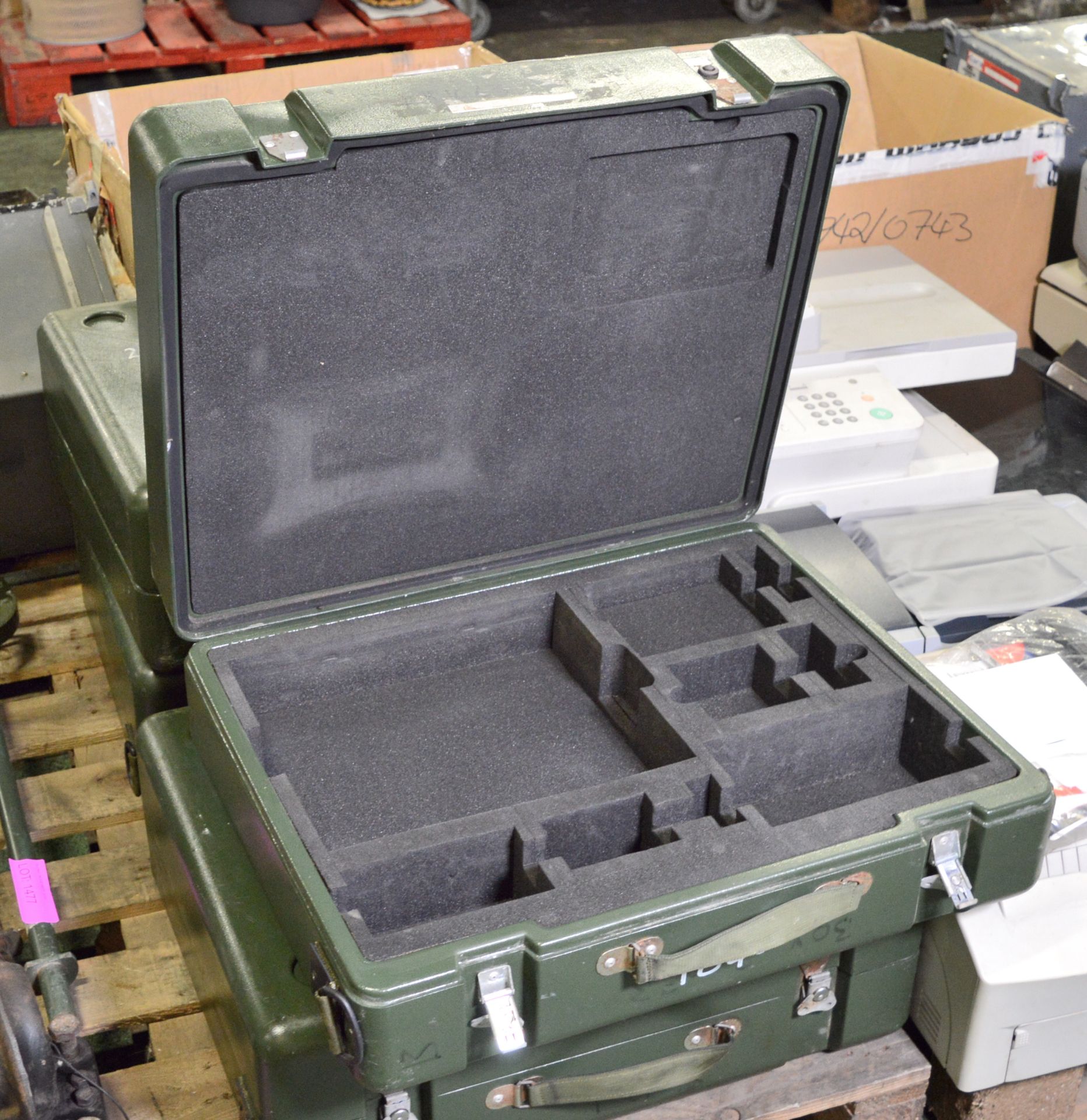4x Ex Military Hard Cases 590 x 470 x 210mm.