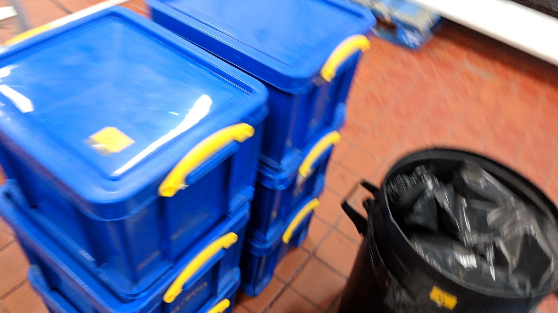 6 off stacking blue plastic storage containers with lids & handles Lots ...