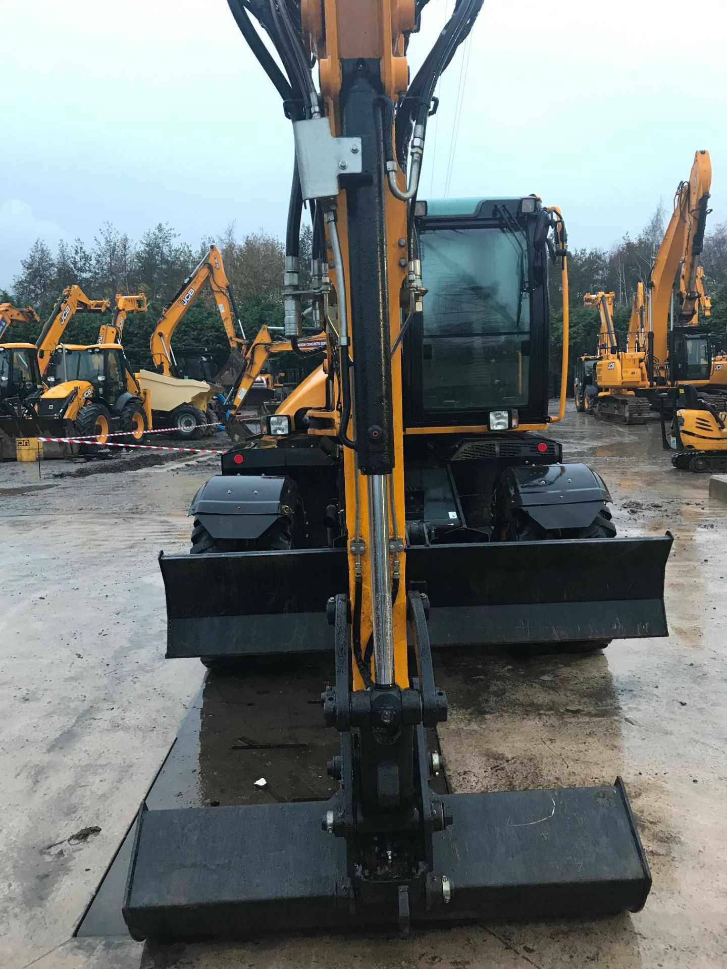 JCB 110W HYDRADIG WHEELED ‘RUBBER DUCK’ EXCAVATOR, pin no ...
