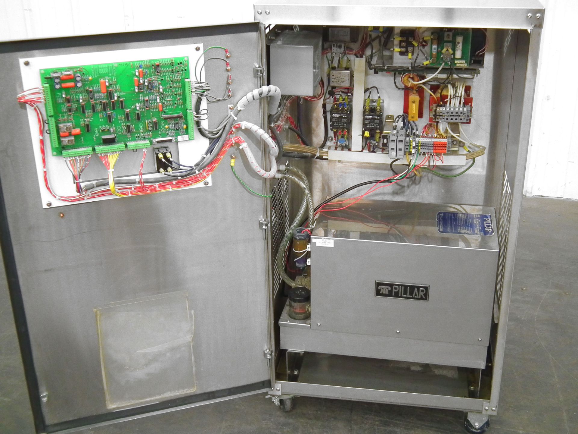Manufacturer: Pillar Technologies Serial: 60695-1Model: Foiler 2210 ...