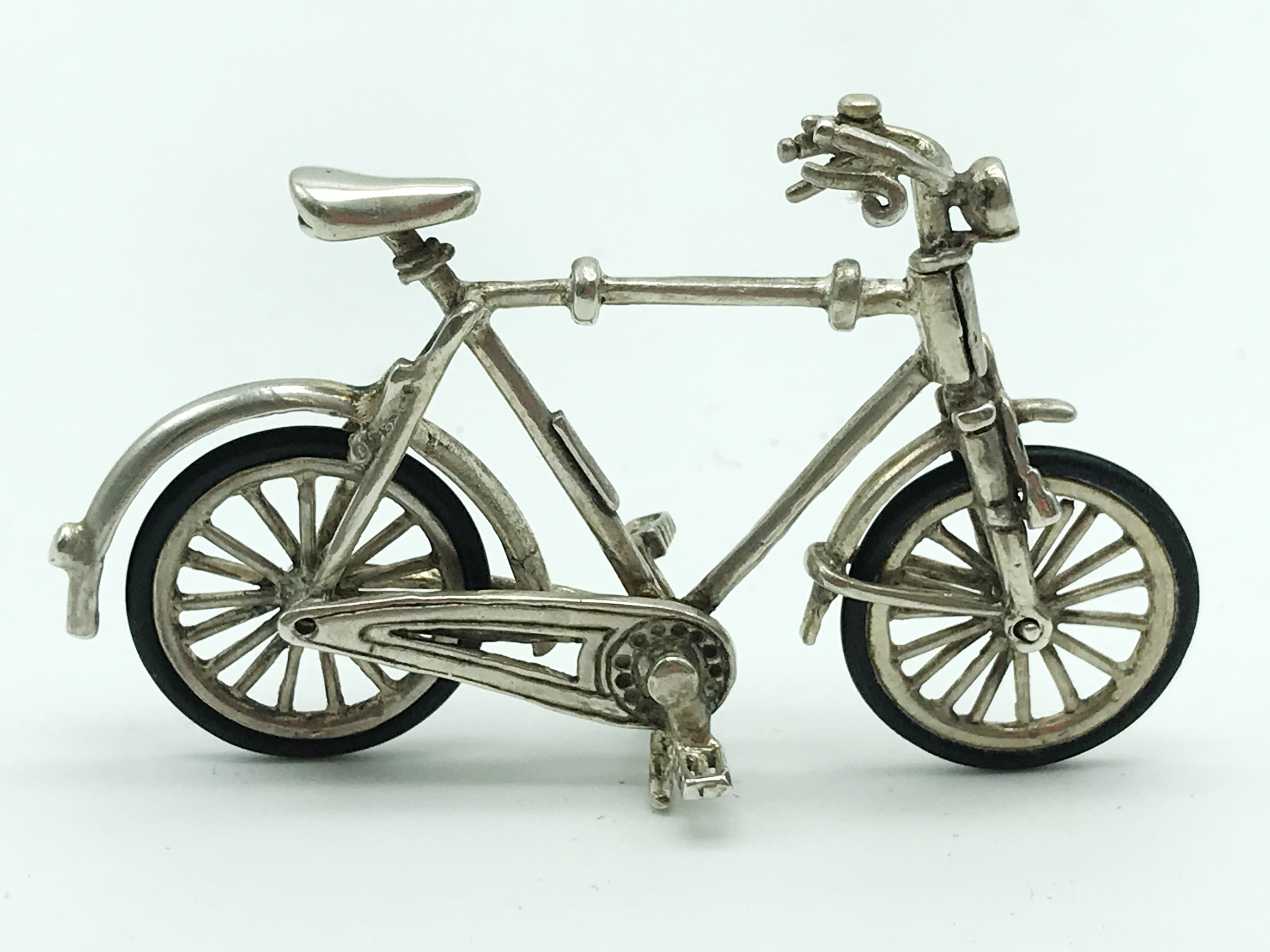HALLMARKED SILVER NOVELTY BICYCLE