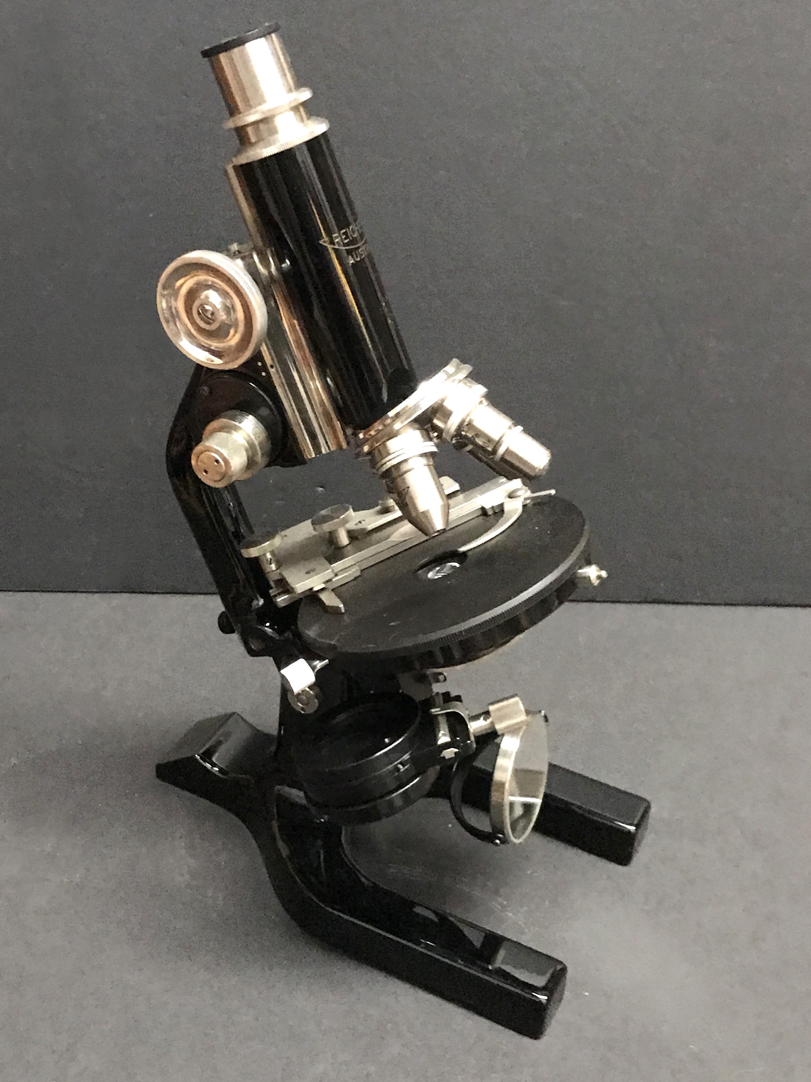 VINTAGE REICHERT MICROSCOPE MODEL XXXXXX FROM THE ESTATE OF THE LATE ...
