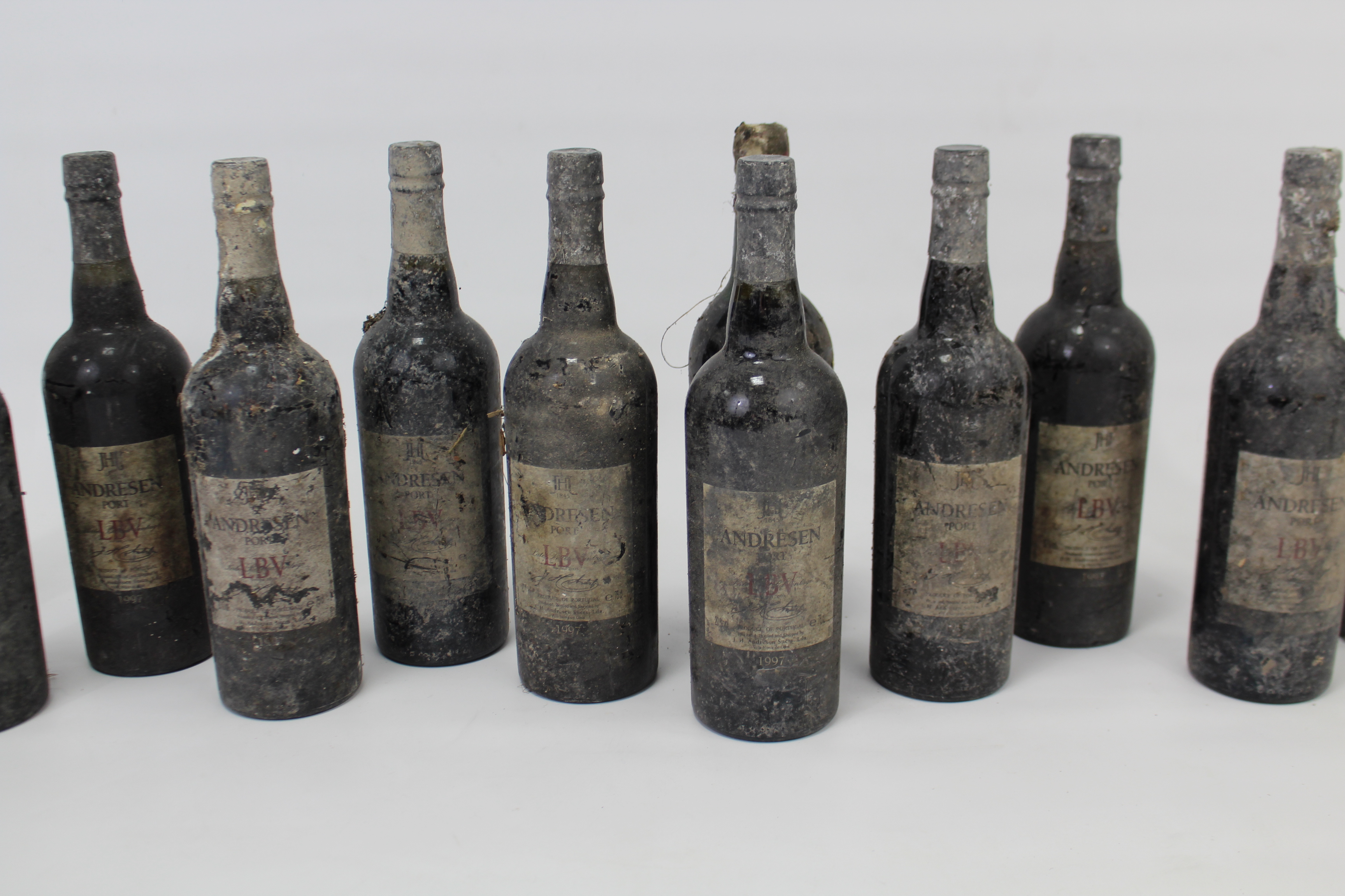 Eleven bottles of Andresen Port (1992) & one bottle of Da Silva Port ...