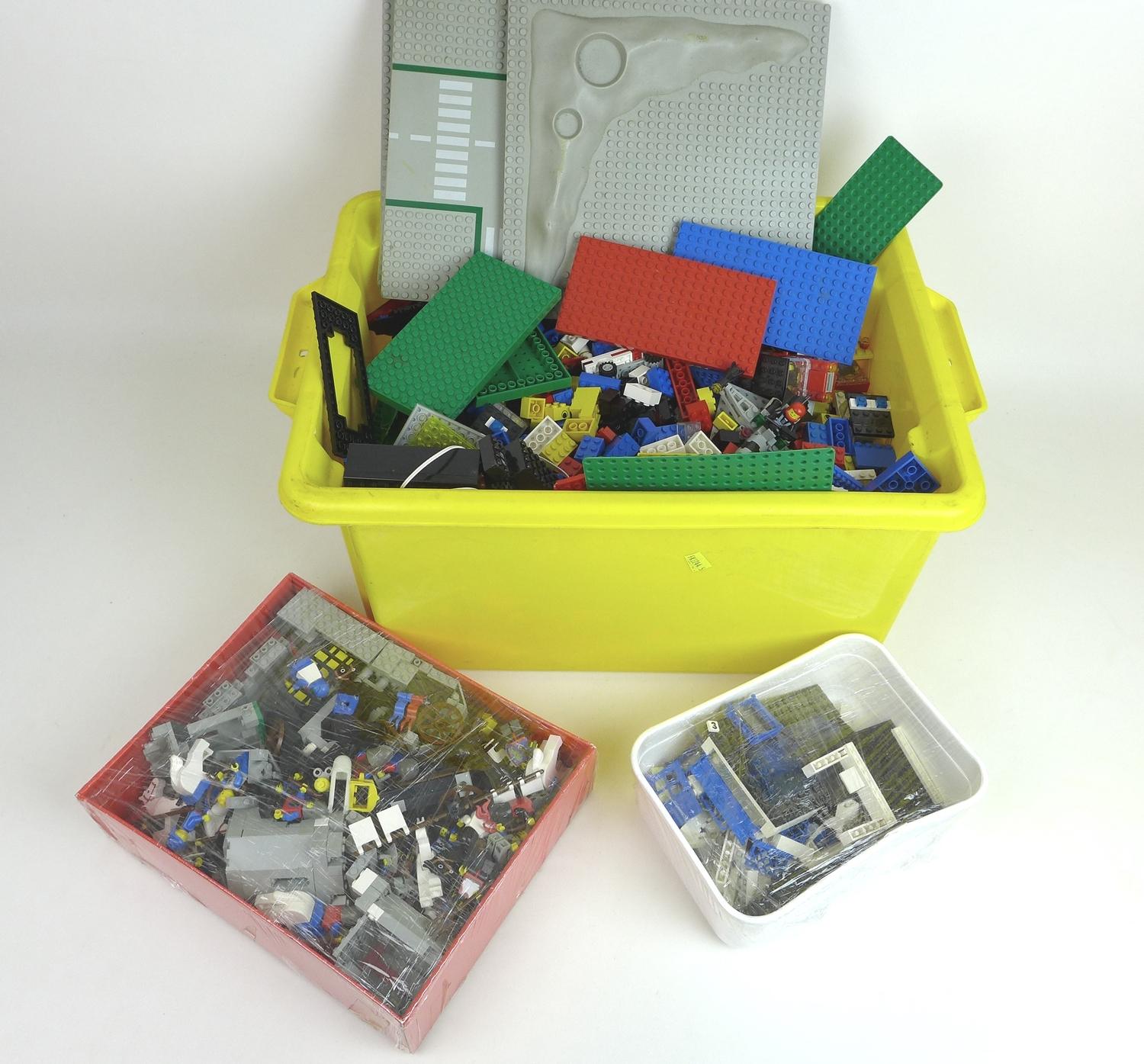 A collection of eleven opened 1980s early 1990s Lego and Technical Lego ...