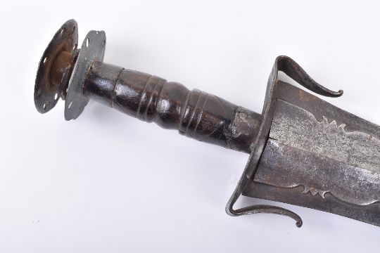 Early Indian Short Sword, broad double edge blade swollen at the tip ...