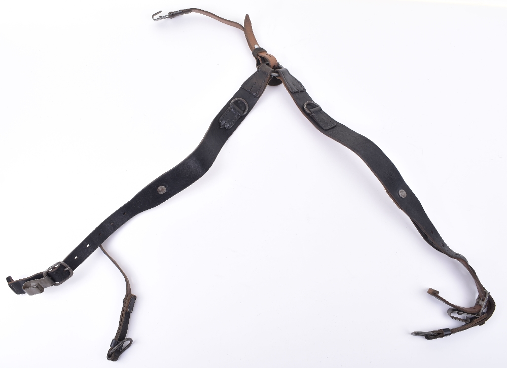 WW2 German Combat Y-Straps, in black leather with steel mount fittings ...