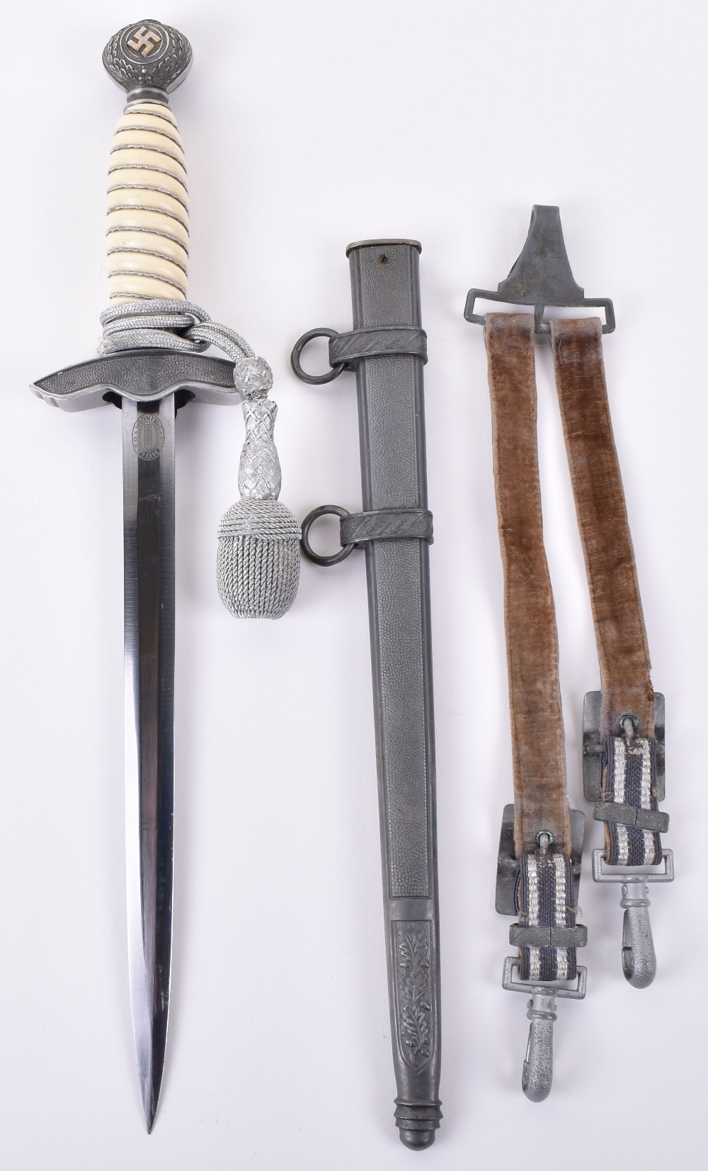 Gunther Rall – Luftwaffe 2nd Model Officers Dress Dagger by F W Holler ...