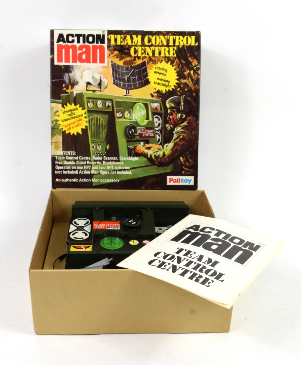 Palitoy Action Man team control centre, assault craft, trailer and ...